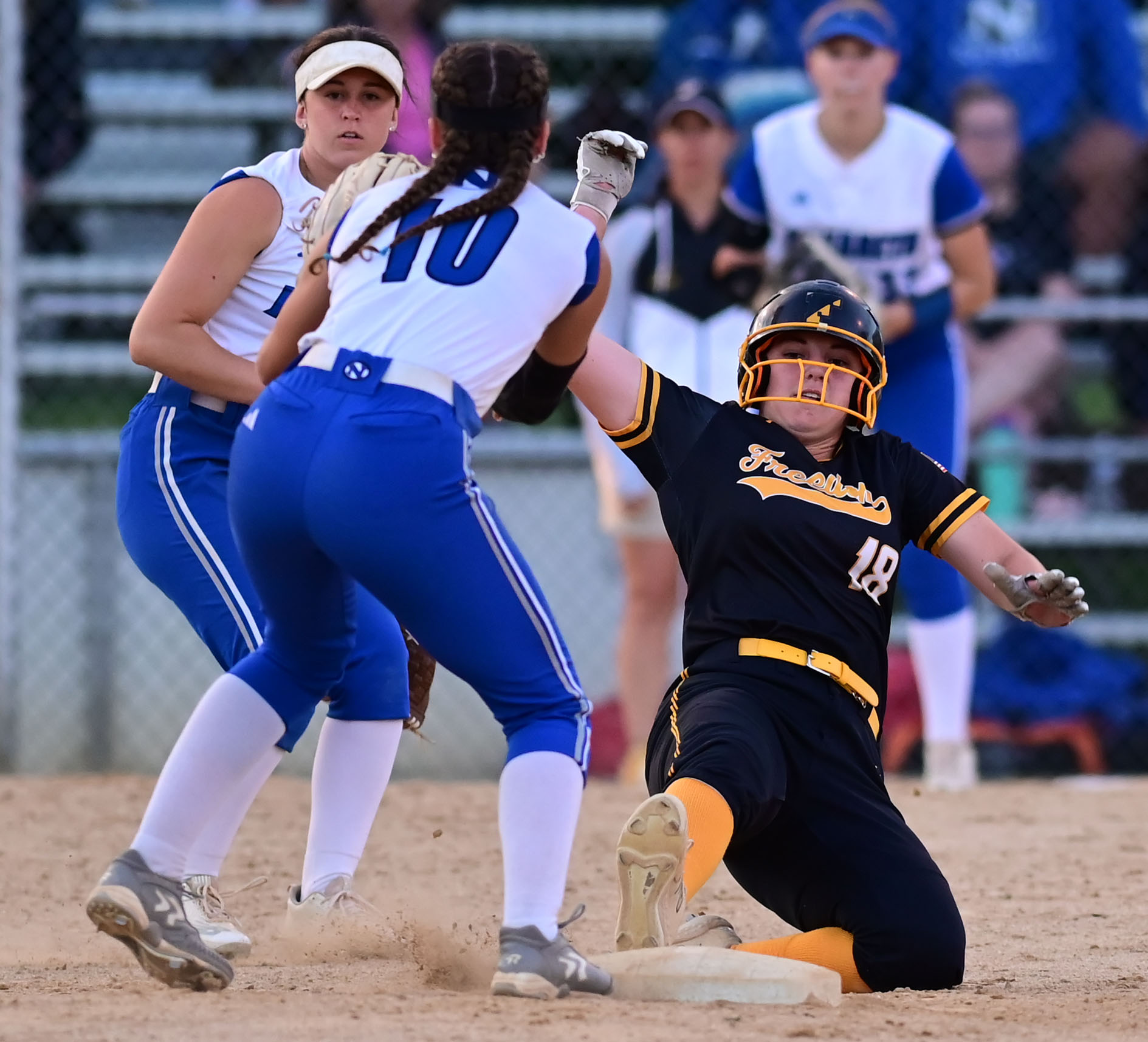 2024 District 11 Class 6A softball semifinal: Nazareth vs. Freedom ...