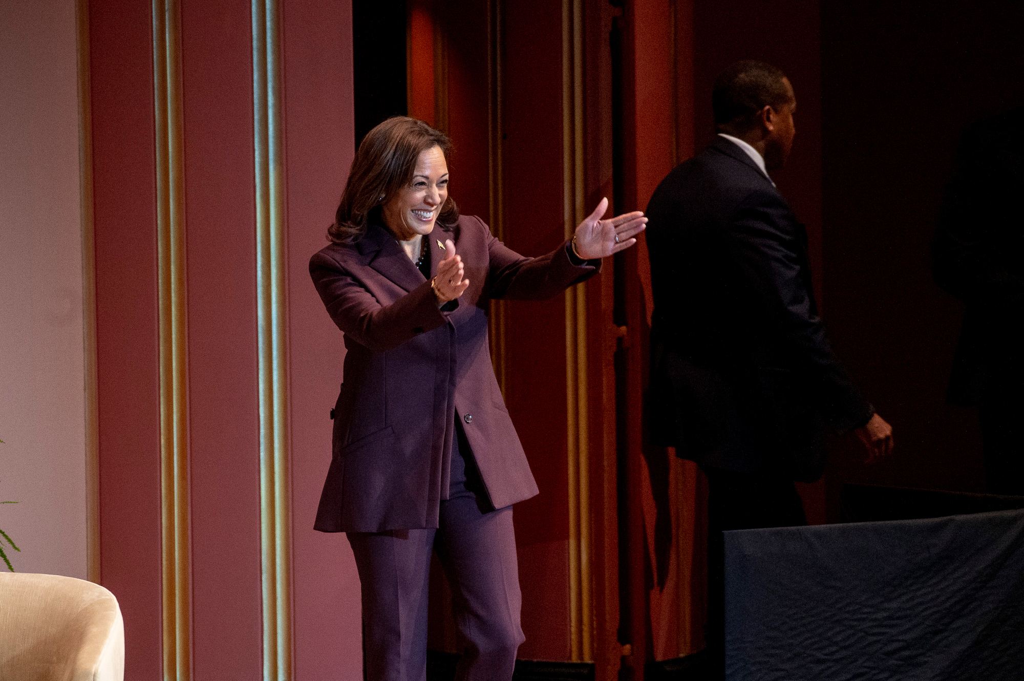Kamala Harris speaks in Ann Arbor on climate policy - mlive.com
