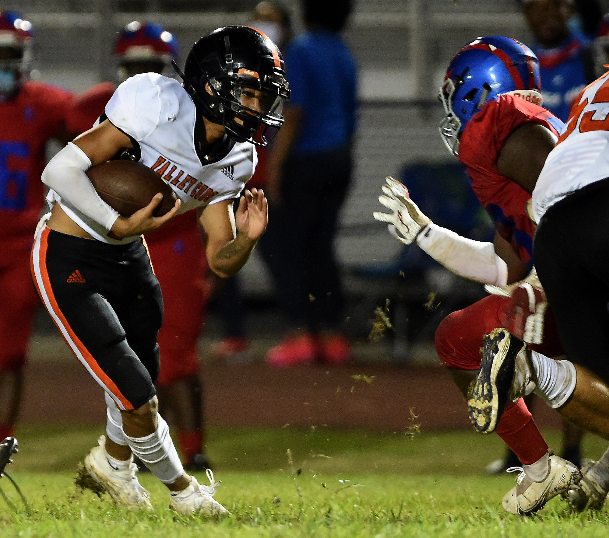 Alexandria vs. Center Point football - al.com