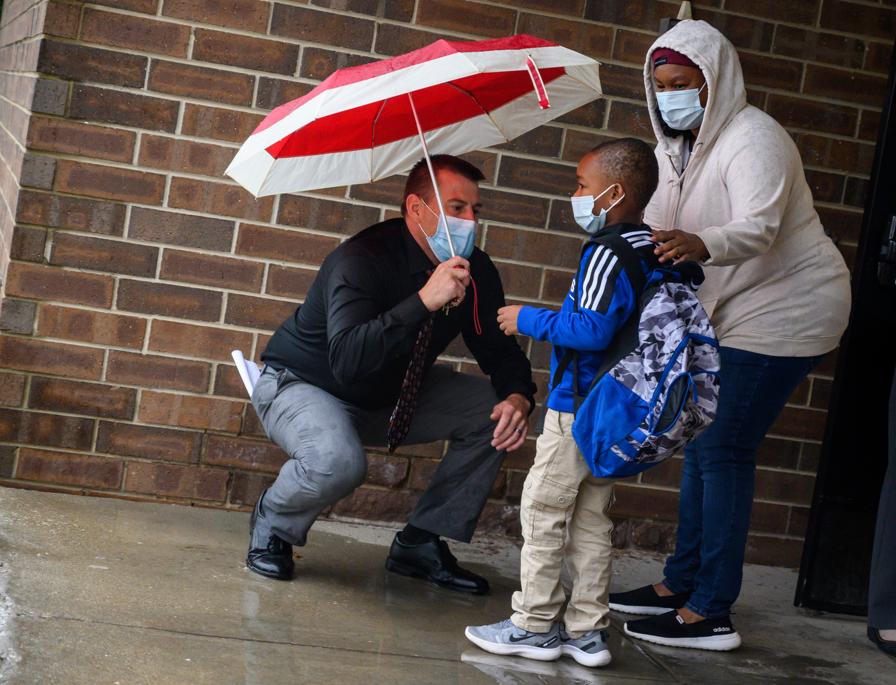 First day of Ypsilanti Community Schools at Estabrook Elementary ...