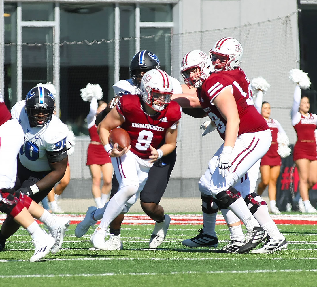 UMass Football vs Buffalo 10/15/22 - masslive.com