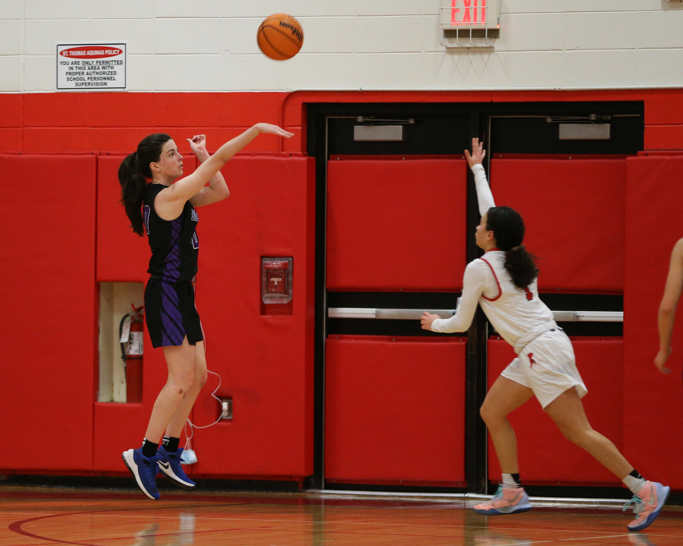 Girls Basketball: No. 19 St. Thomas Aquinas defeats Monroe 49-41 - nj.com