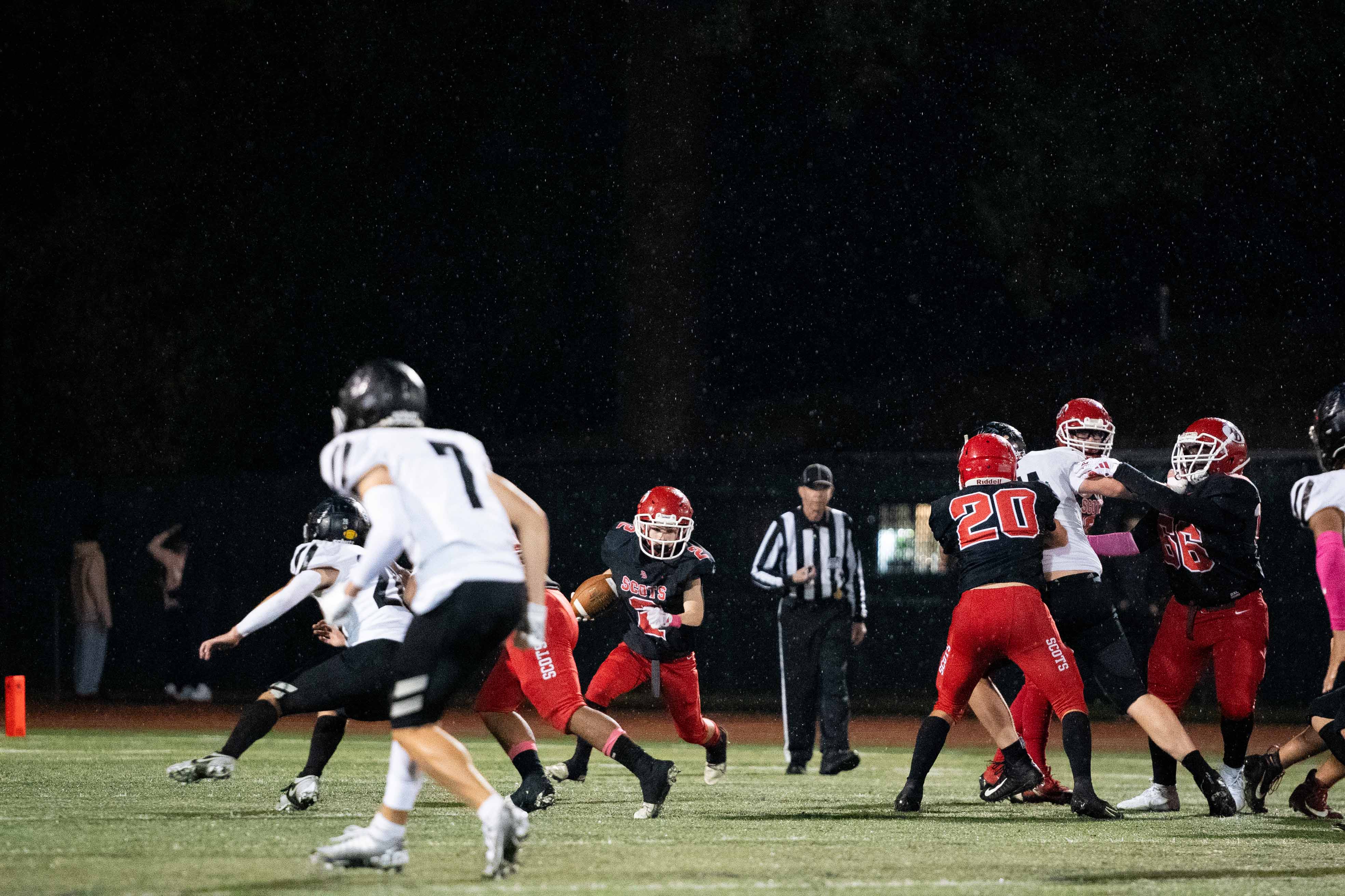 Oregon high school football: Nelson Hawks vs David Douglas Scots ...