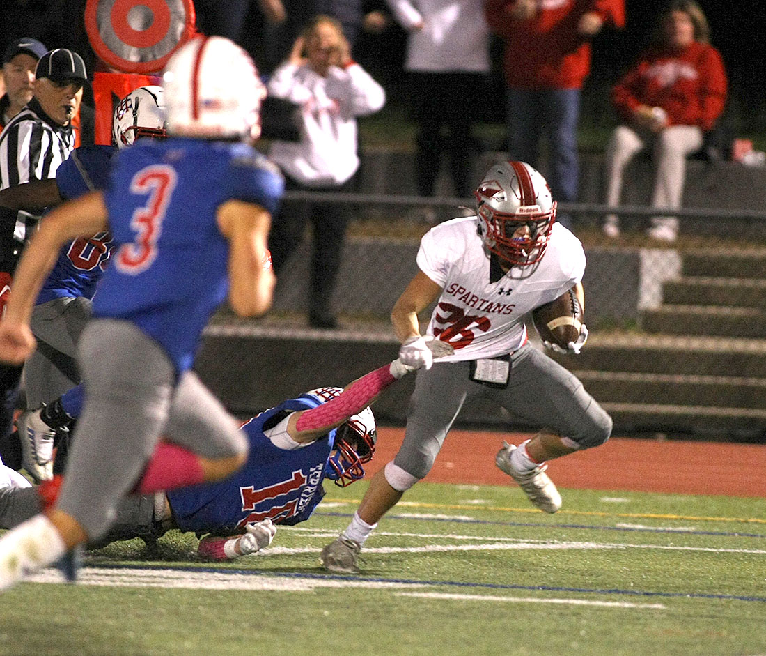 East Longmeadow vs West Side Football 10/7/22 - masslive.com