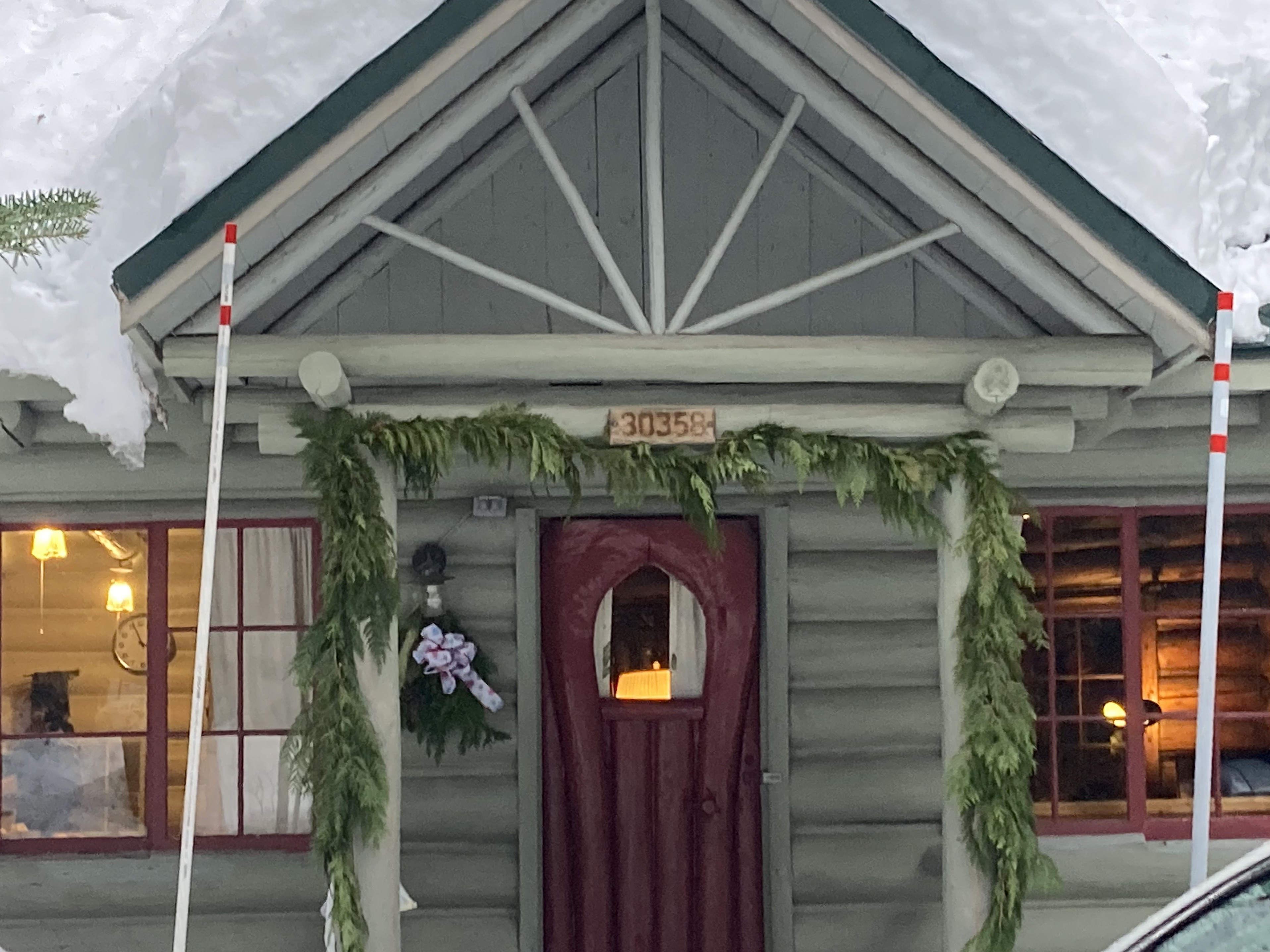 Decorating Steiner cabins - oregonlive.com
