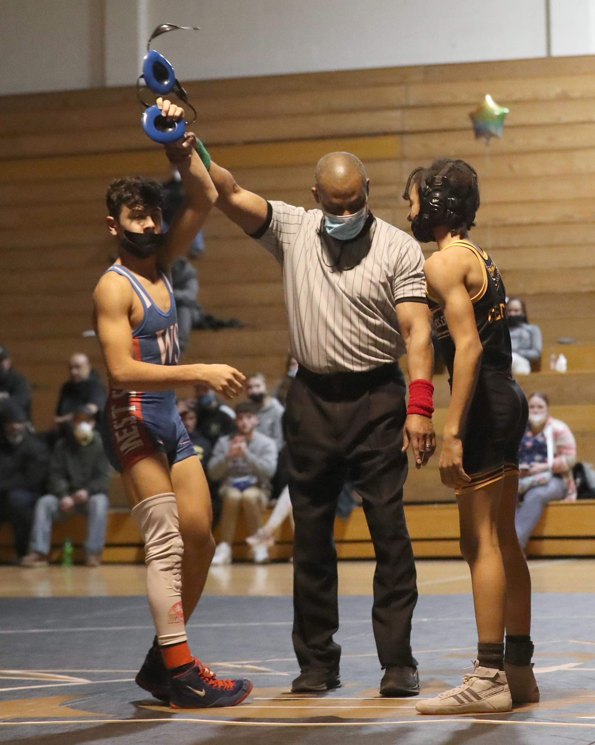 West Springfield vs Central Wrestling - masslive.com