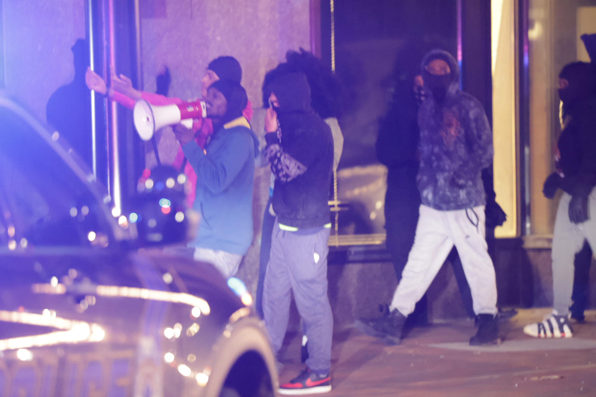 Jayland Walker grand jury decision press conference and protest ...