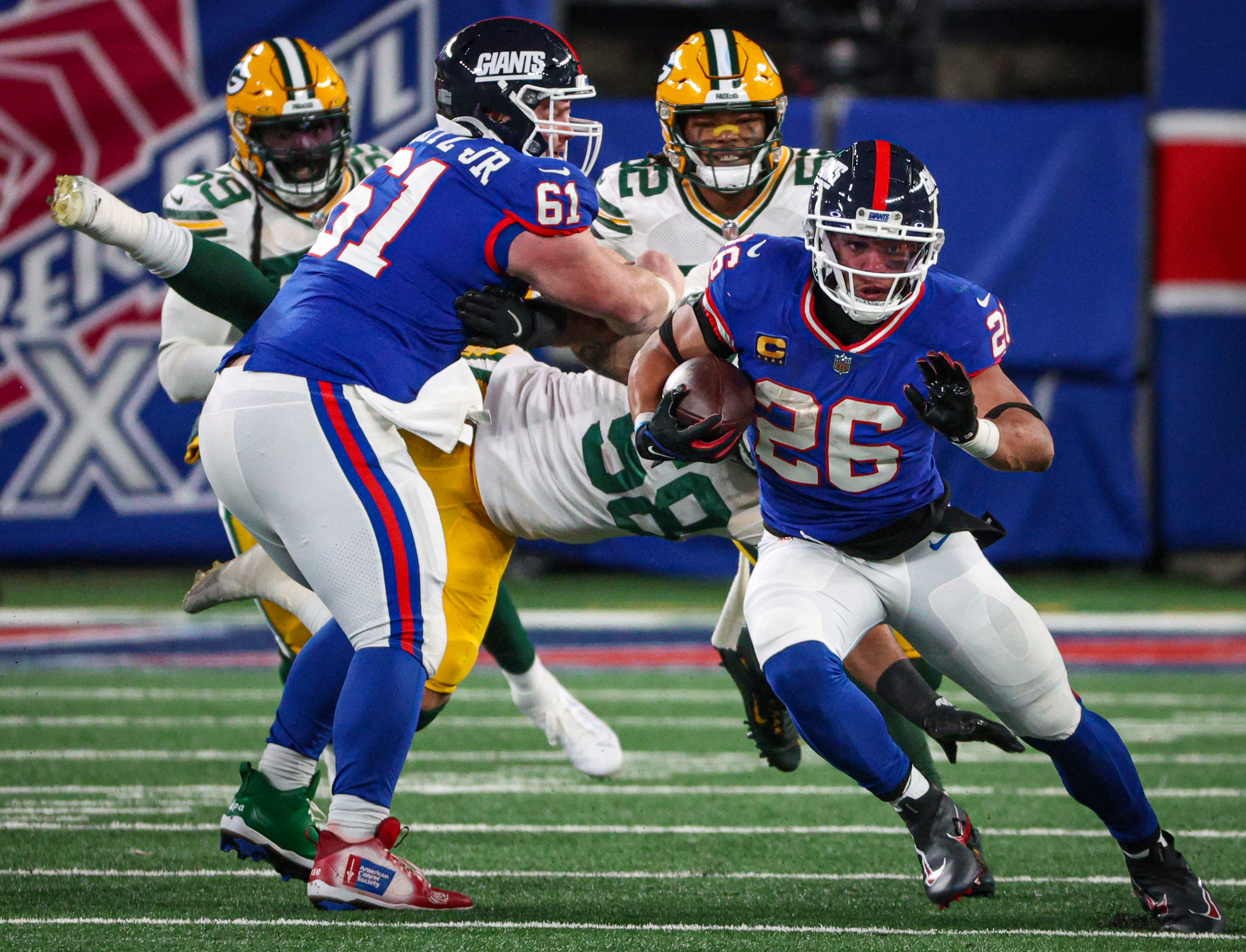 NFL Week 14: New York Giants epic comeback stuns Green Bay Packers, 24 ...
