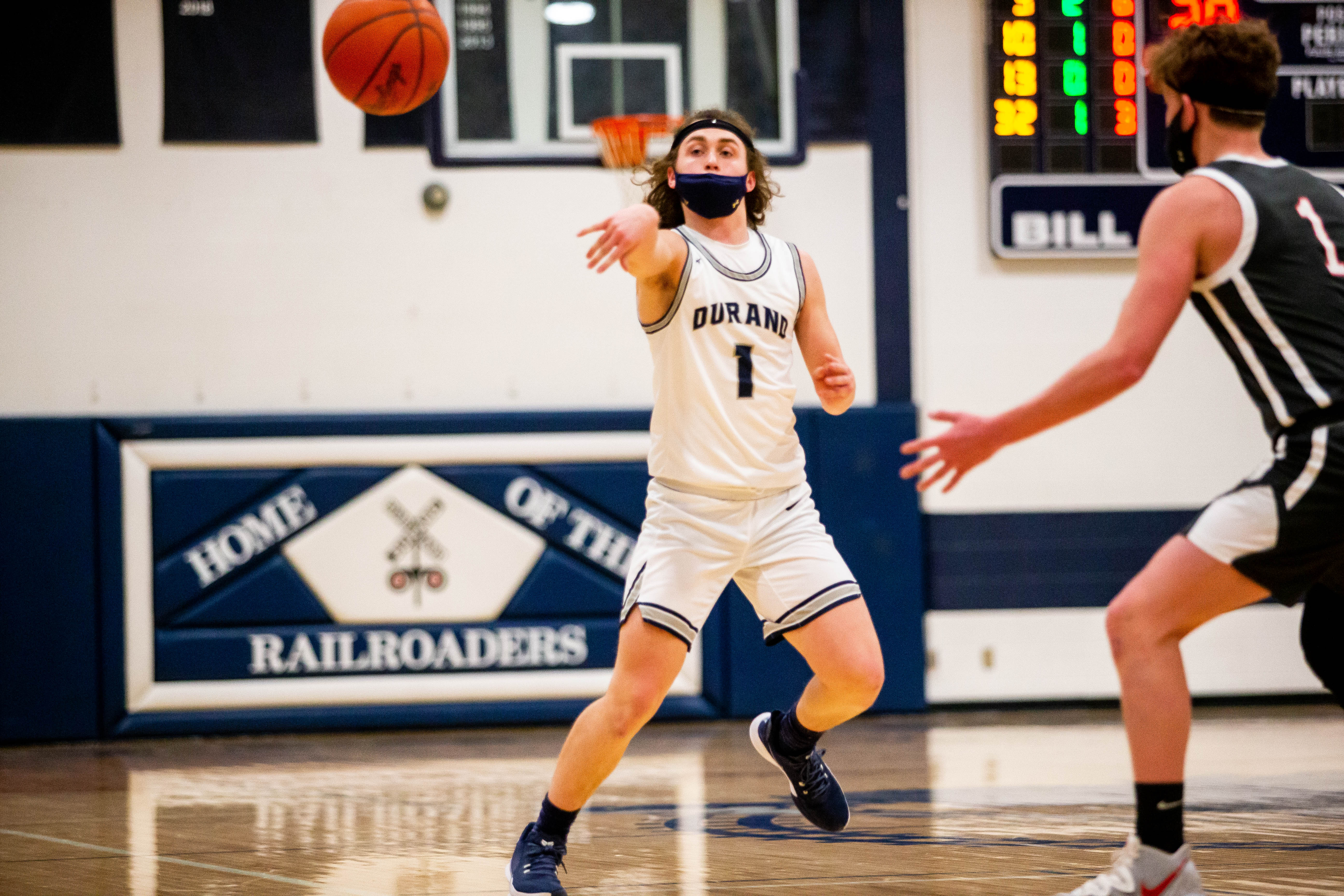 Montrose boys varsity basketball at Durand - mlive.com