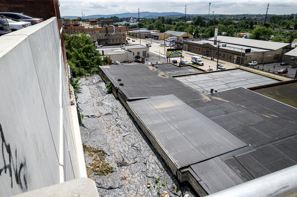Harrisburg wall collapse site at McFarland Apartments - pennlive.com