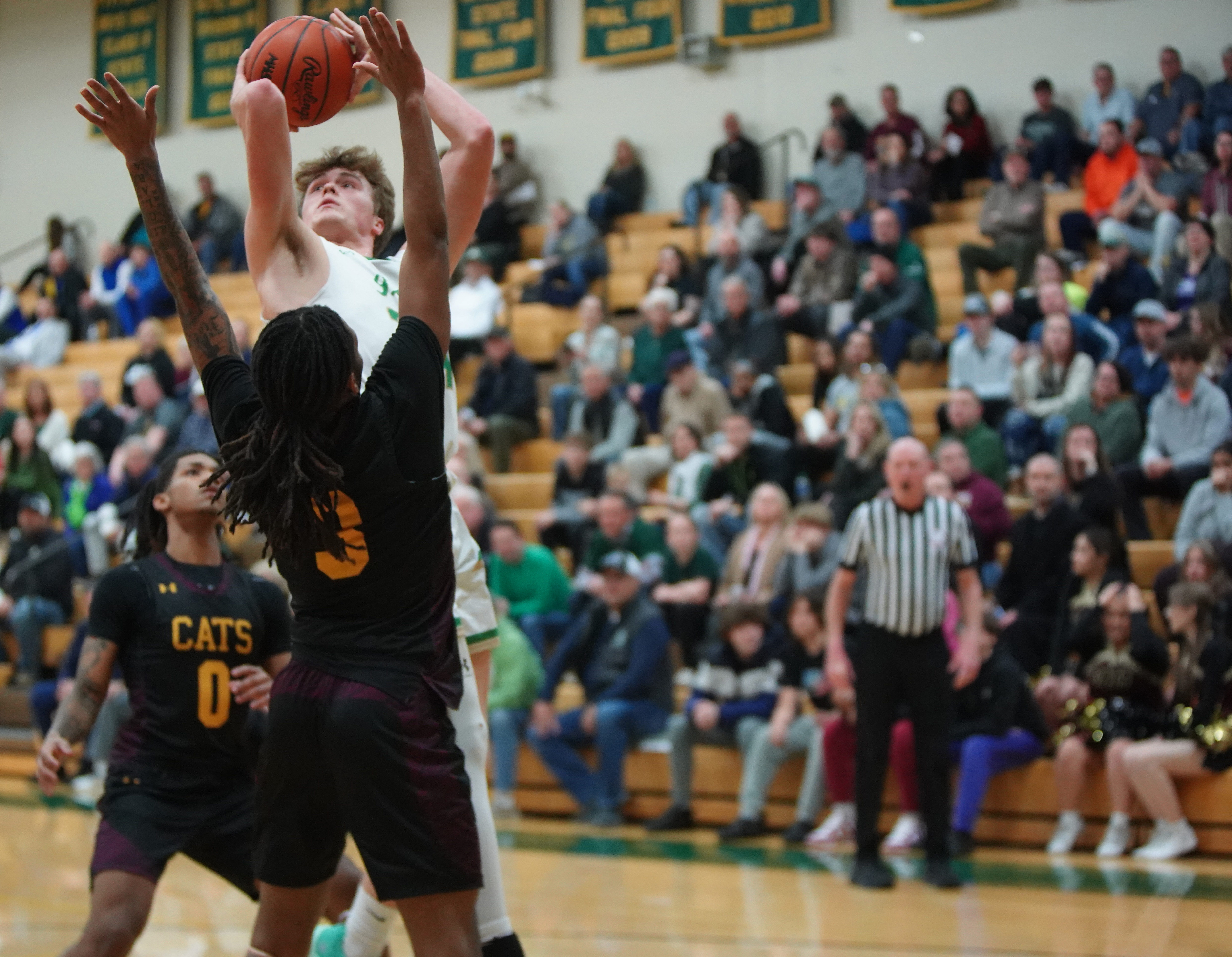 Niles Brandywine defeats Kalamazoo Hackett, 58-42 - mlive.com