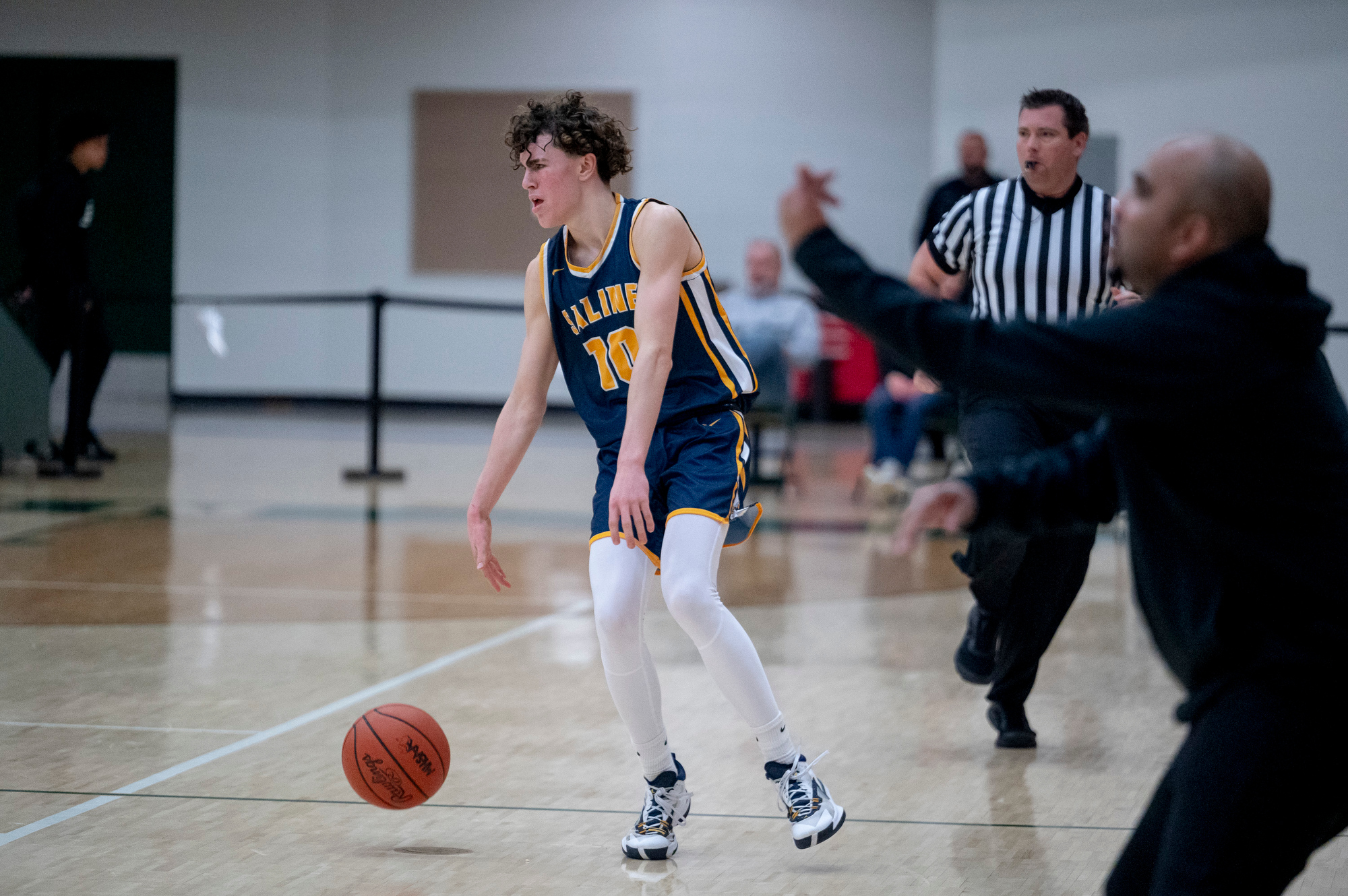 Ann Arbor Huron vs. Saline high school boys basketball - mlive.com