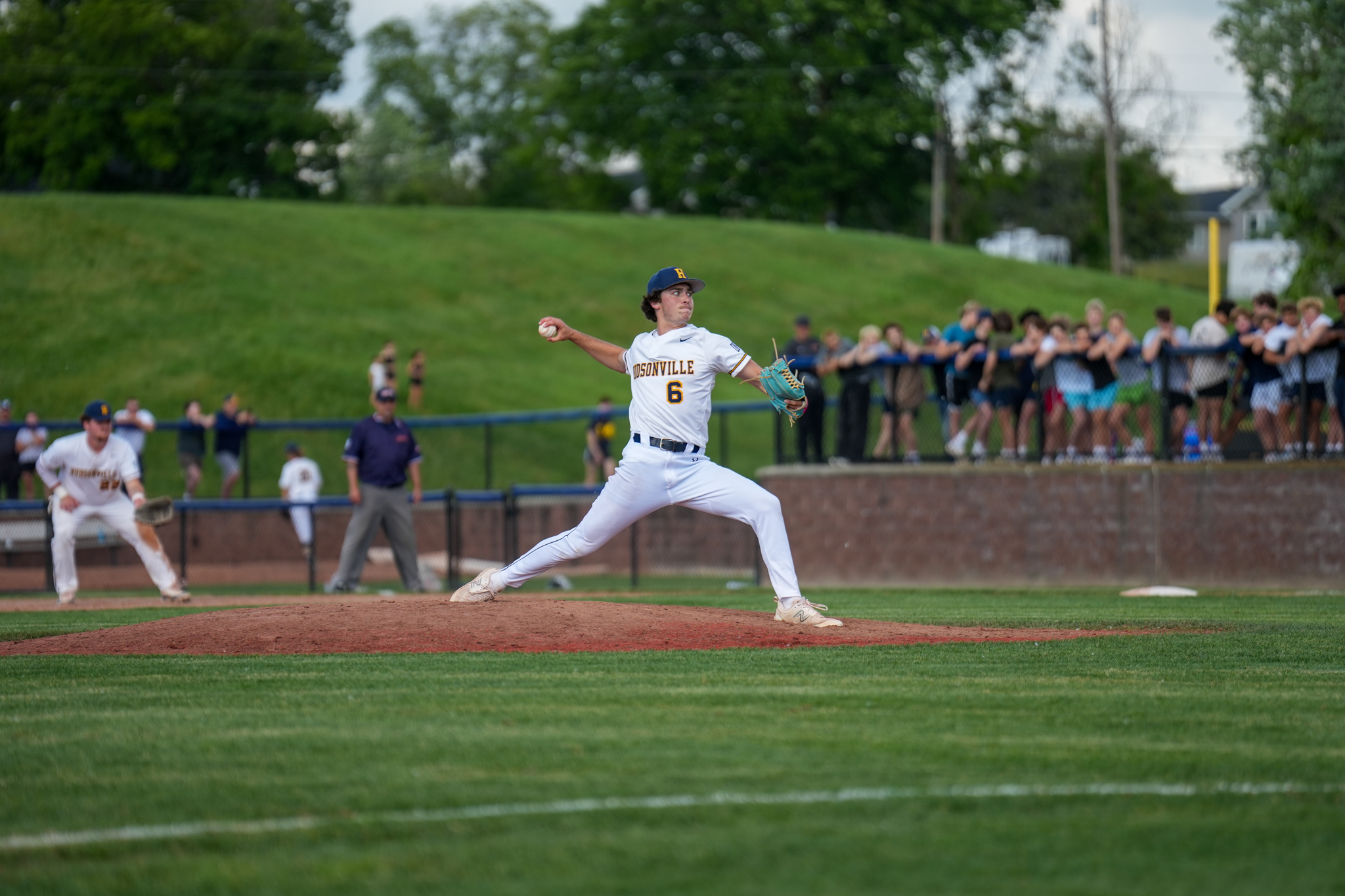 D2 baseball regional semifinal between Portage Central and Hudsonville ...