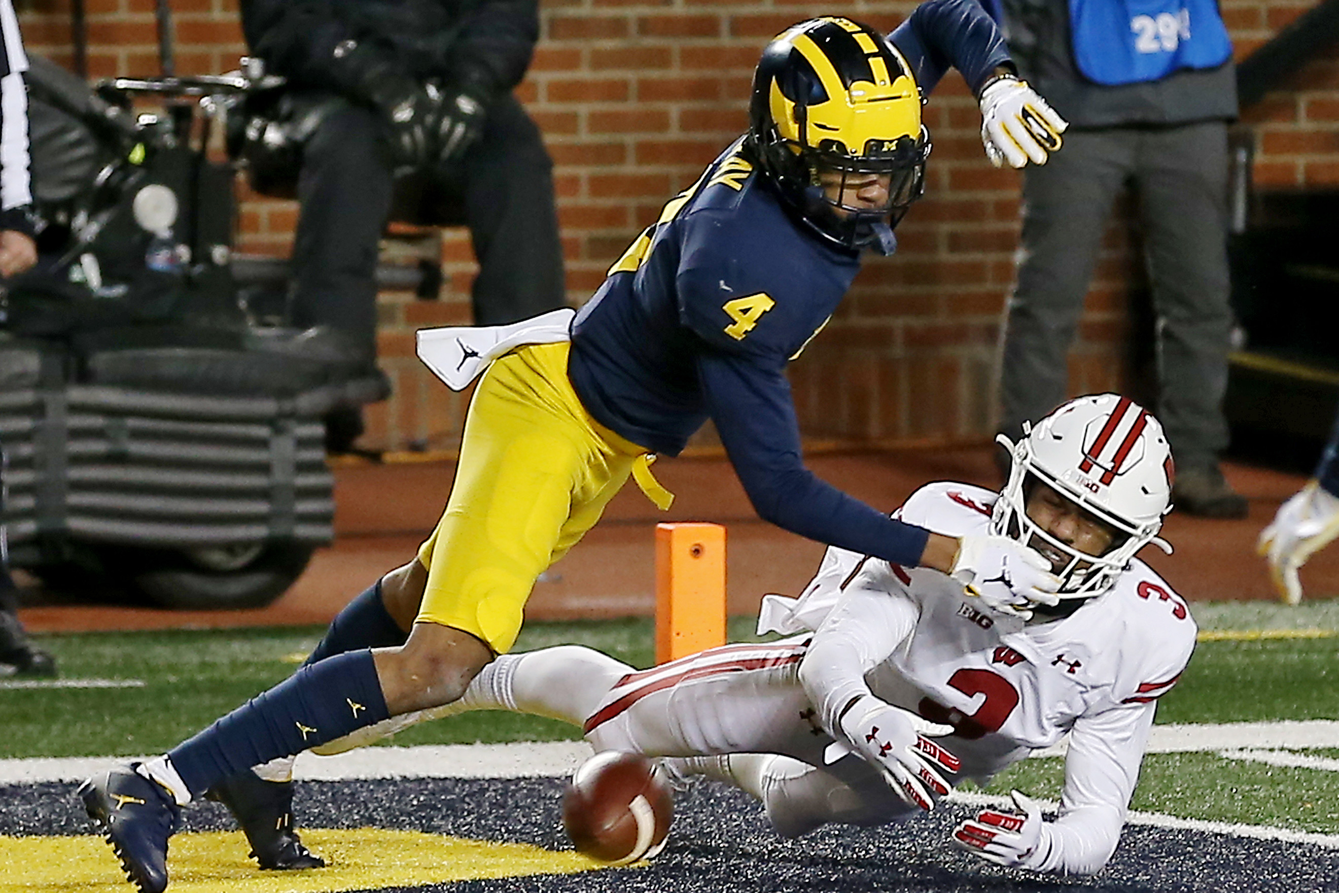 College football Michigan vs. Wisconsin – November 14, 2020 - mlive.com