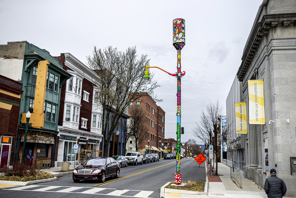 Verizon 5G cell pole artwork unveiled - pennlive.com