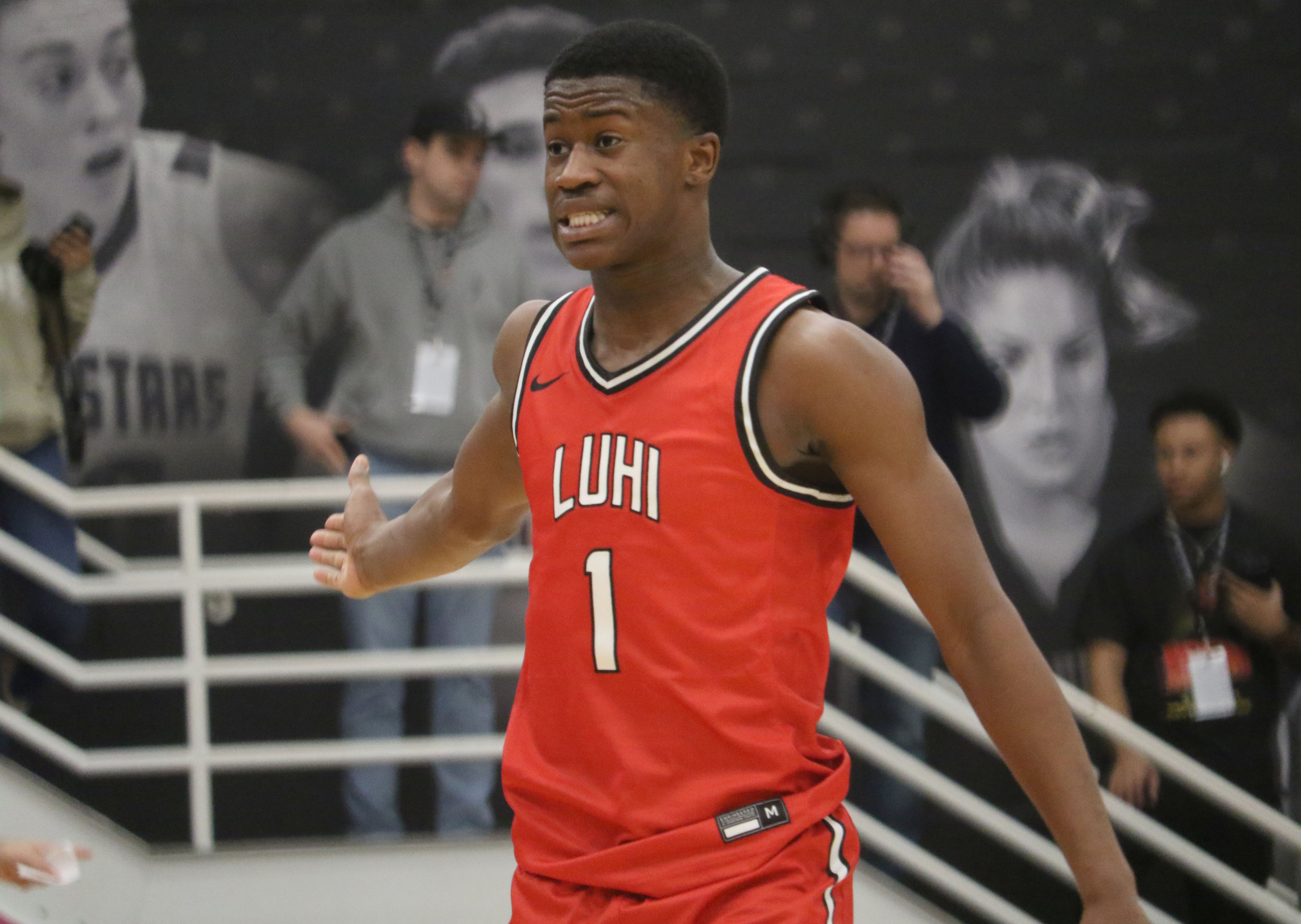 Christopher Columbus HS vs. Long Island Lutheran at Hoophall Classic ...