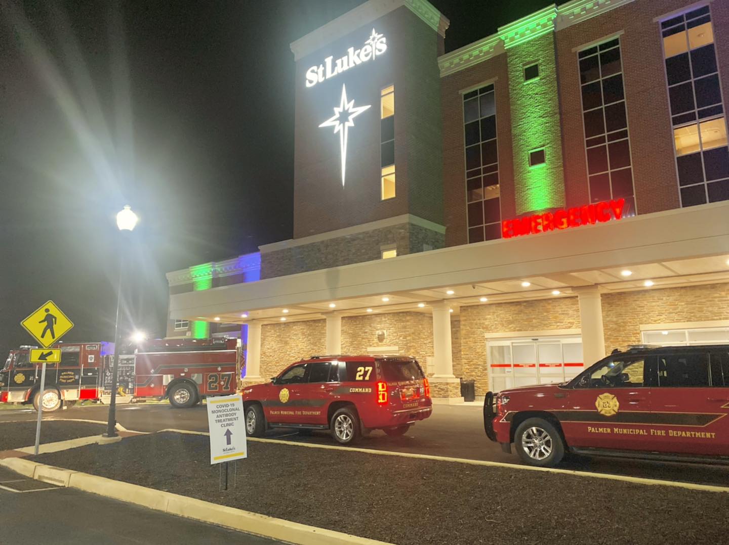 Pa. firefighters hurt when floor collapses in burning house