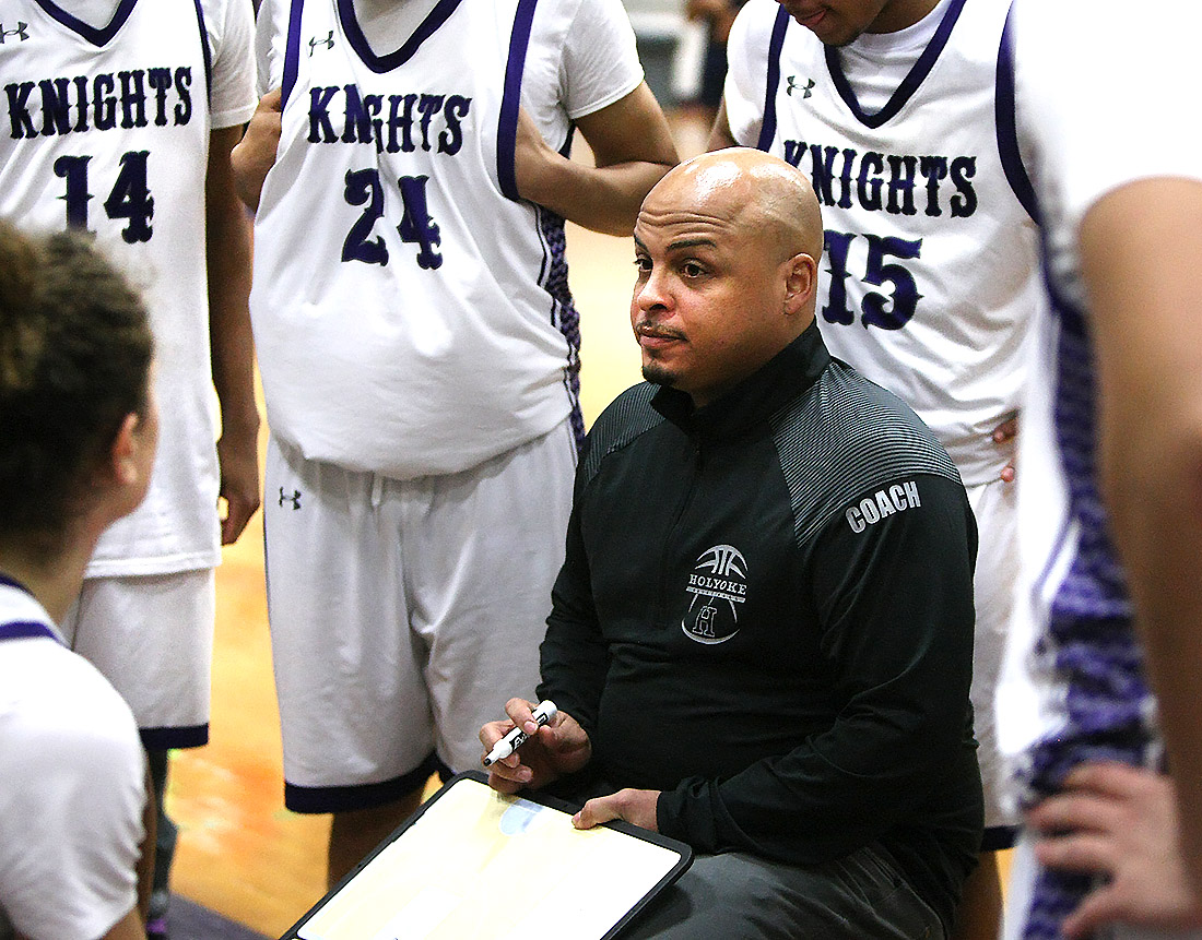 Putnam vs Holyoke boy's Basketball 12/18/25 - masslive.com