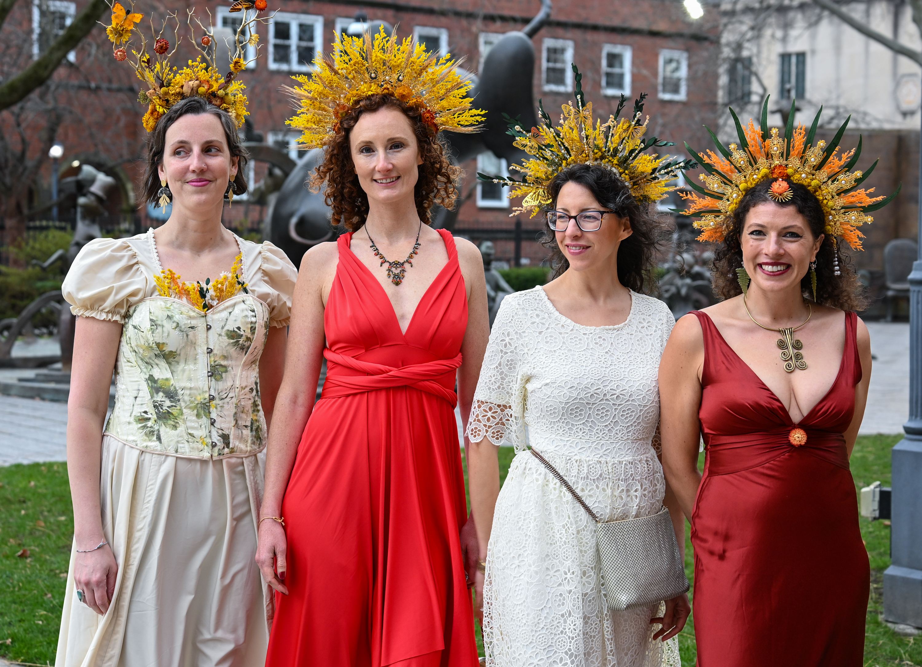 Blooms and cocktails draw crowds to Springfield Museums’ Festival of Flowers - masslive.com