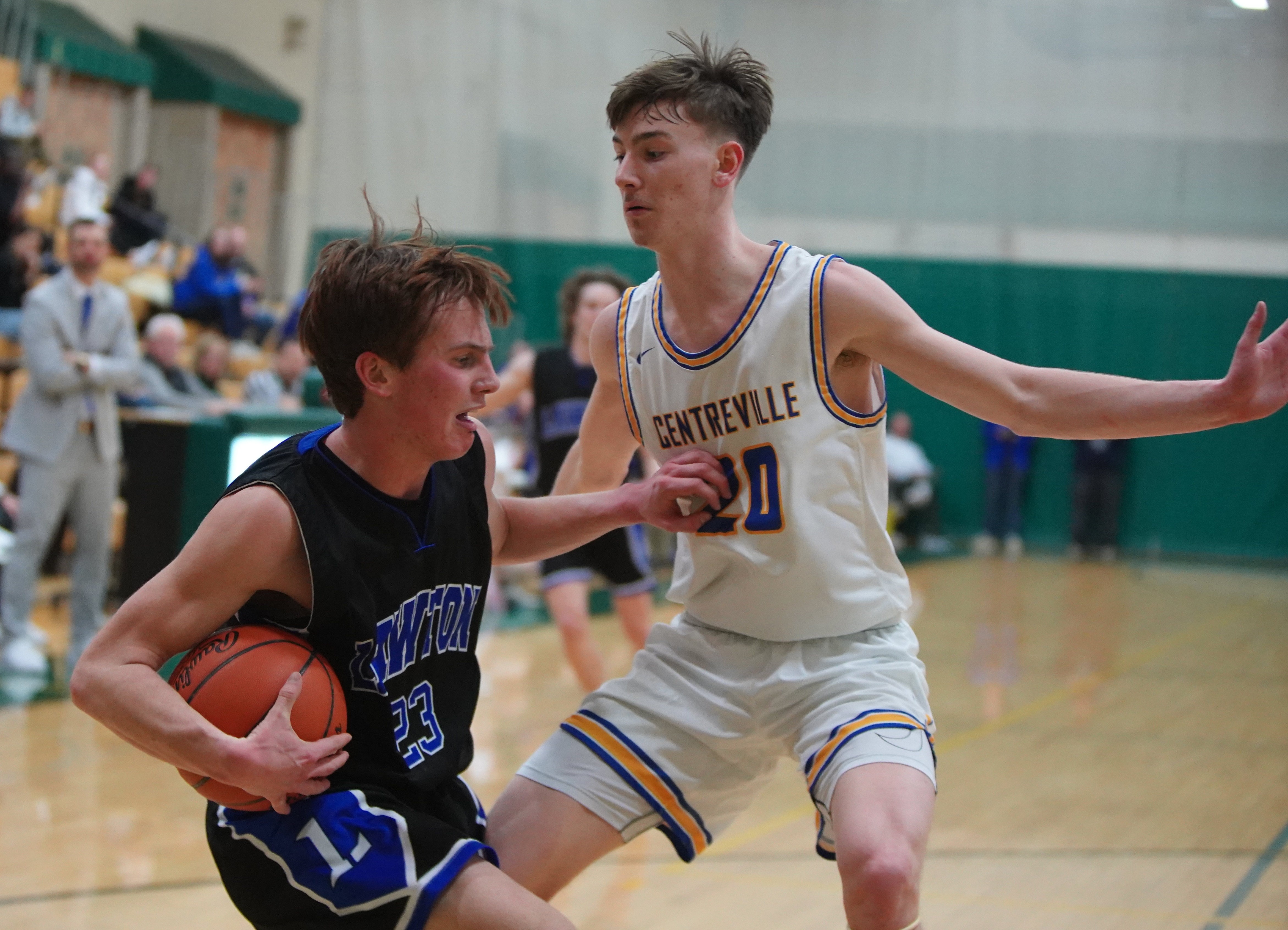 Centerville defeats Lawton, 55-40 - mlive.com