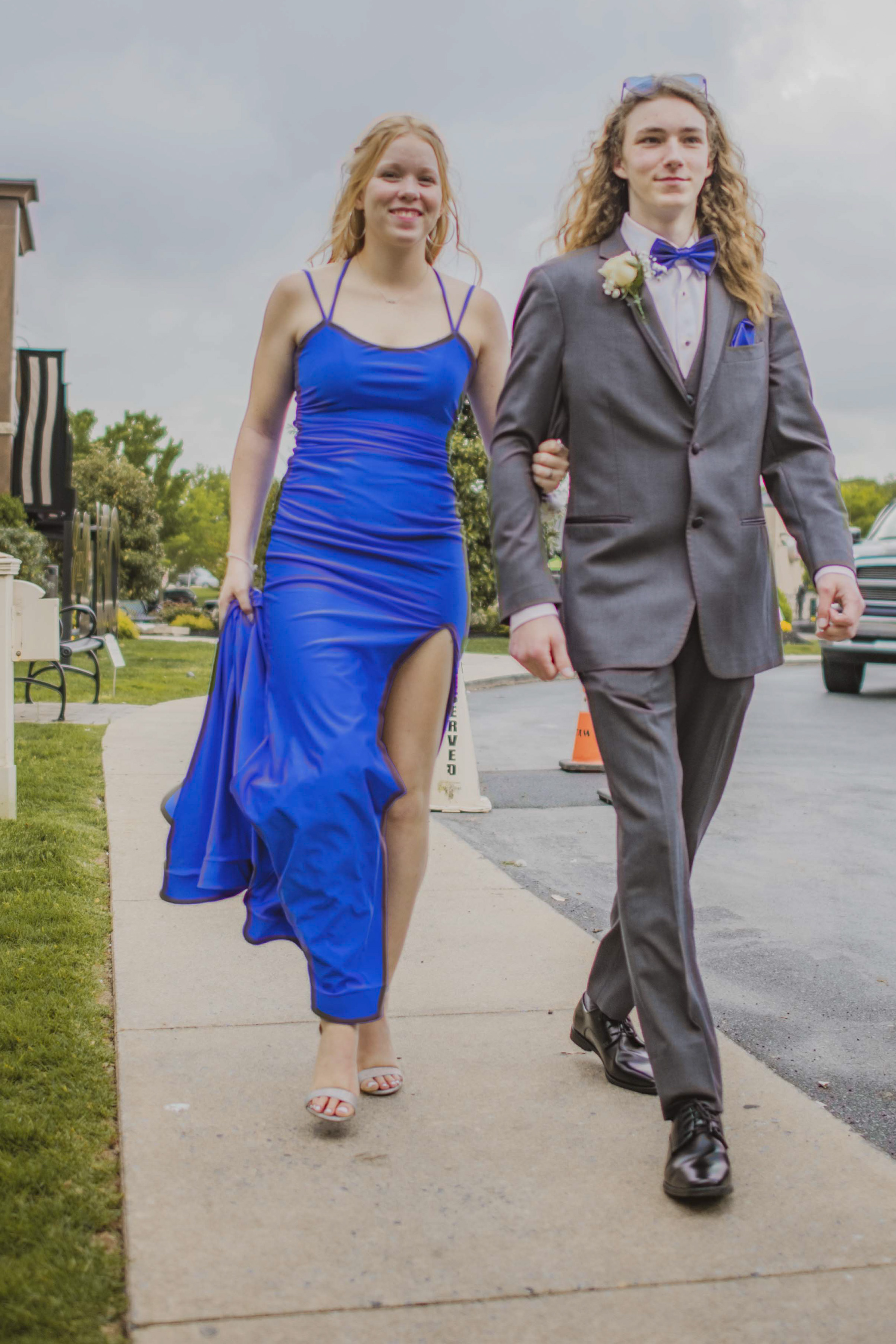 Eastern York High School prom - pennlive.com