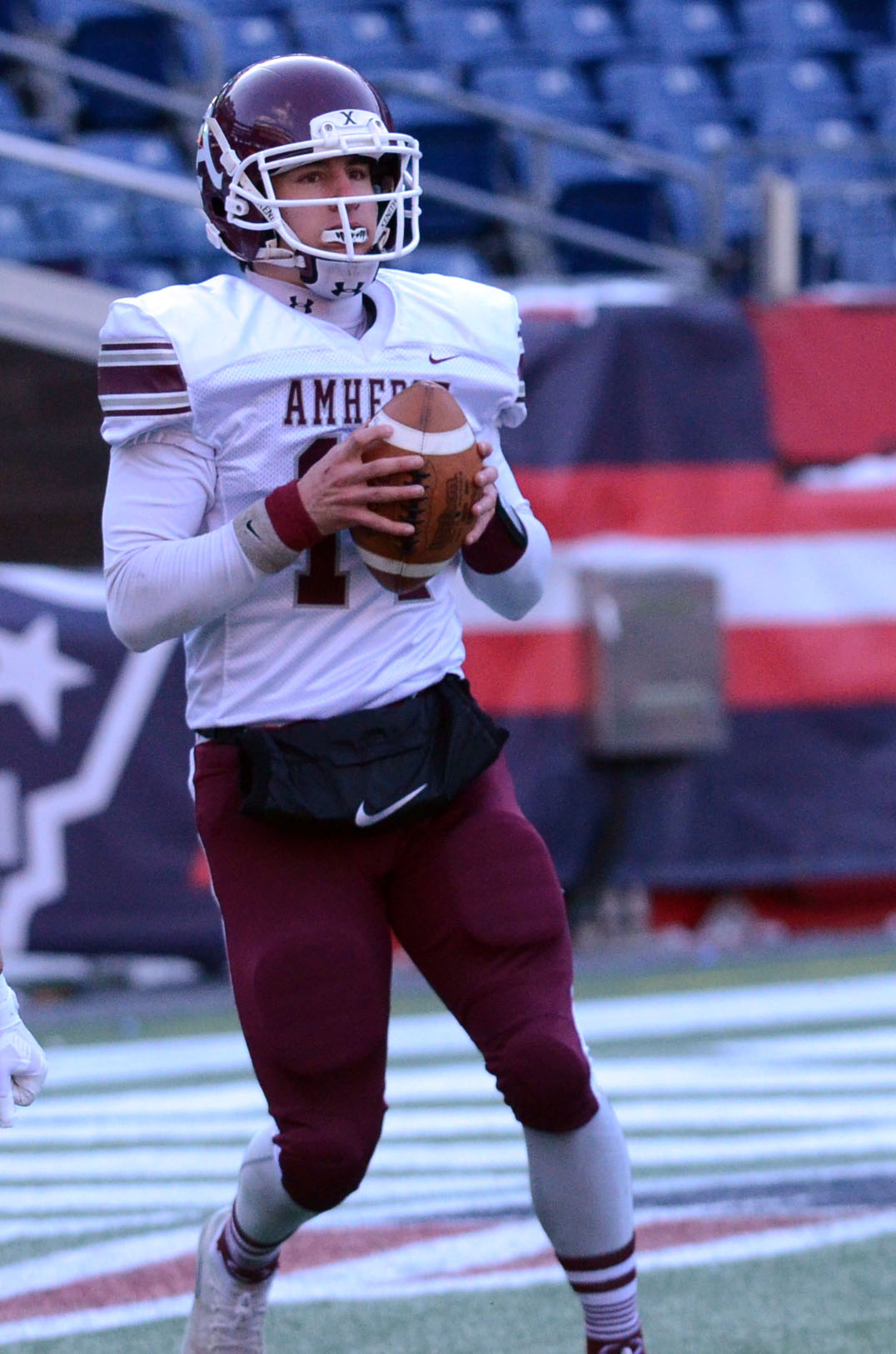 Amherst football faces Swampscott in Division V final - masslive.com