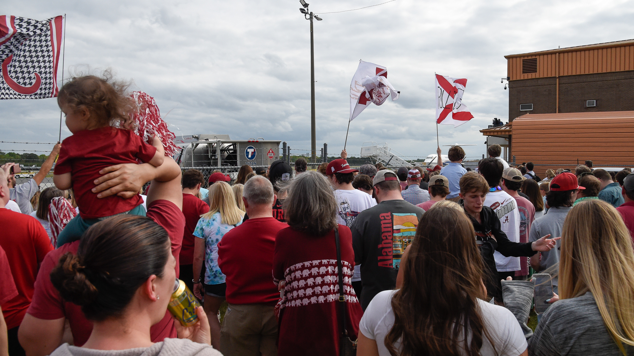 Alabama Fans Final Four Airport 2024 - al.com
