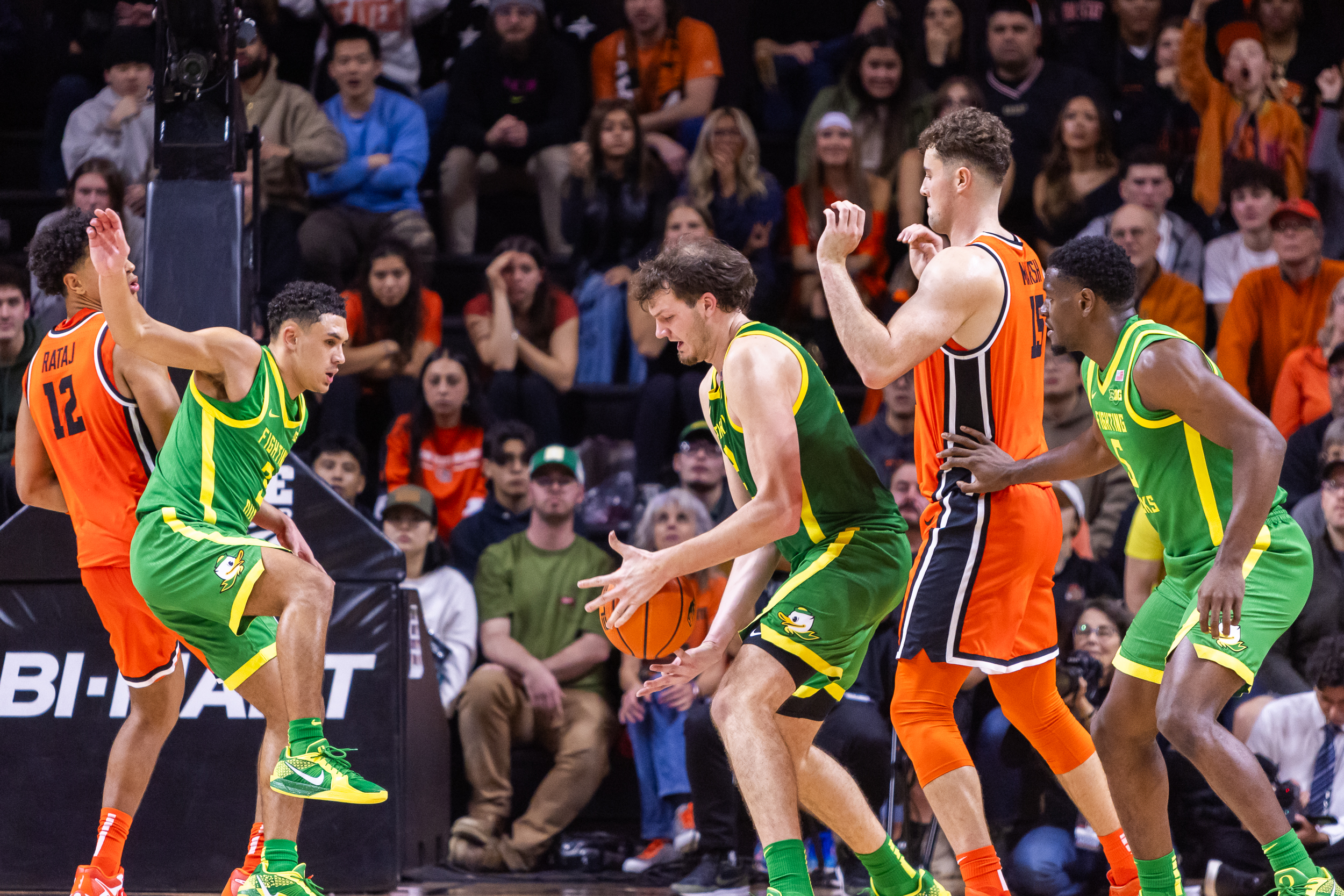 Oregon Ducks vs. Oregon State Beavers men’s basketball: Nov. 21, 2024 ...