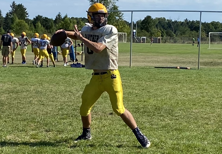 Standish-Sterling football team preparing for the 2022 season - mlive.com