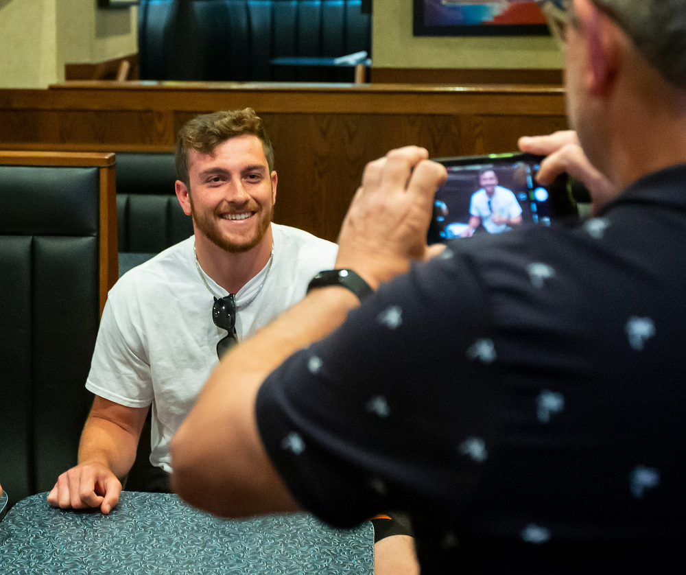 Penn State QB Sean Clifford meet and greet in Mechanicsburg - pennlive.com