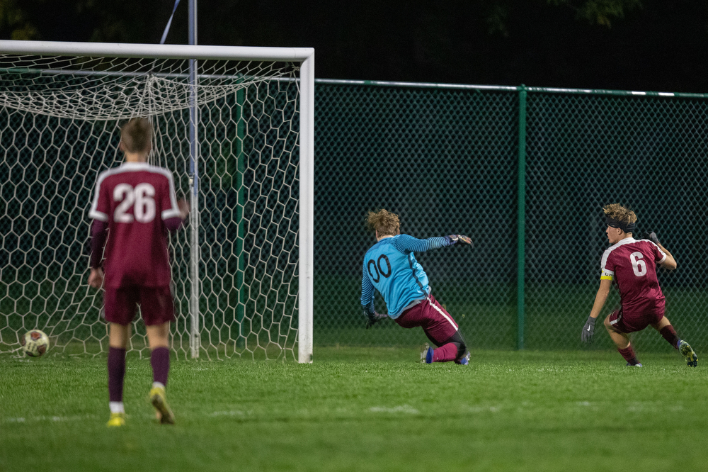 Hershey boys soccer team wins on last minute, double-overtime goal to ...