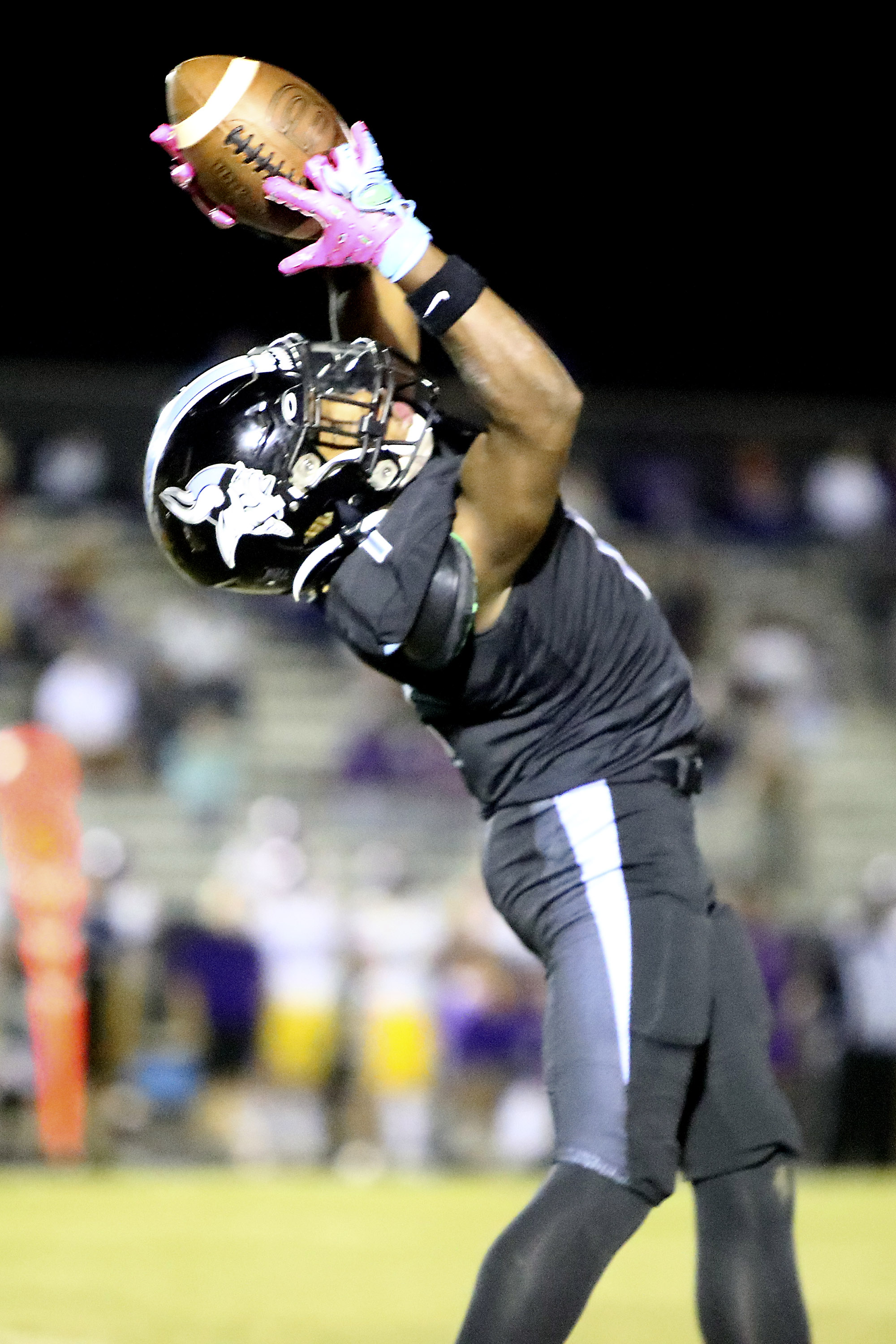 Mary G. Montgomery vs Daphne Football - al.com