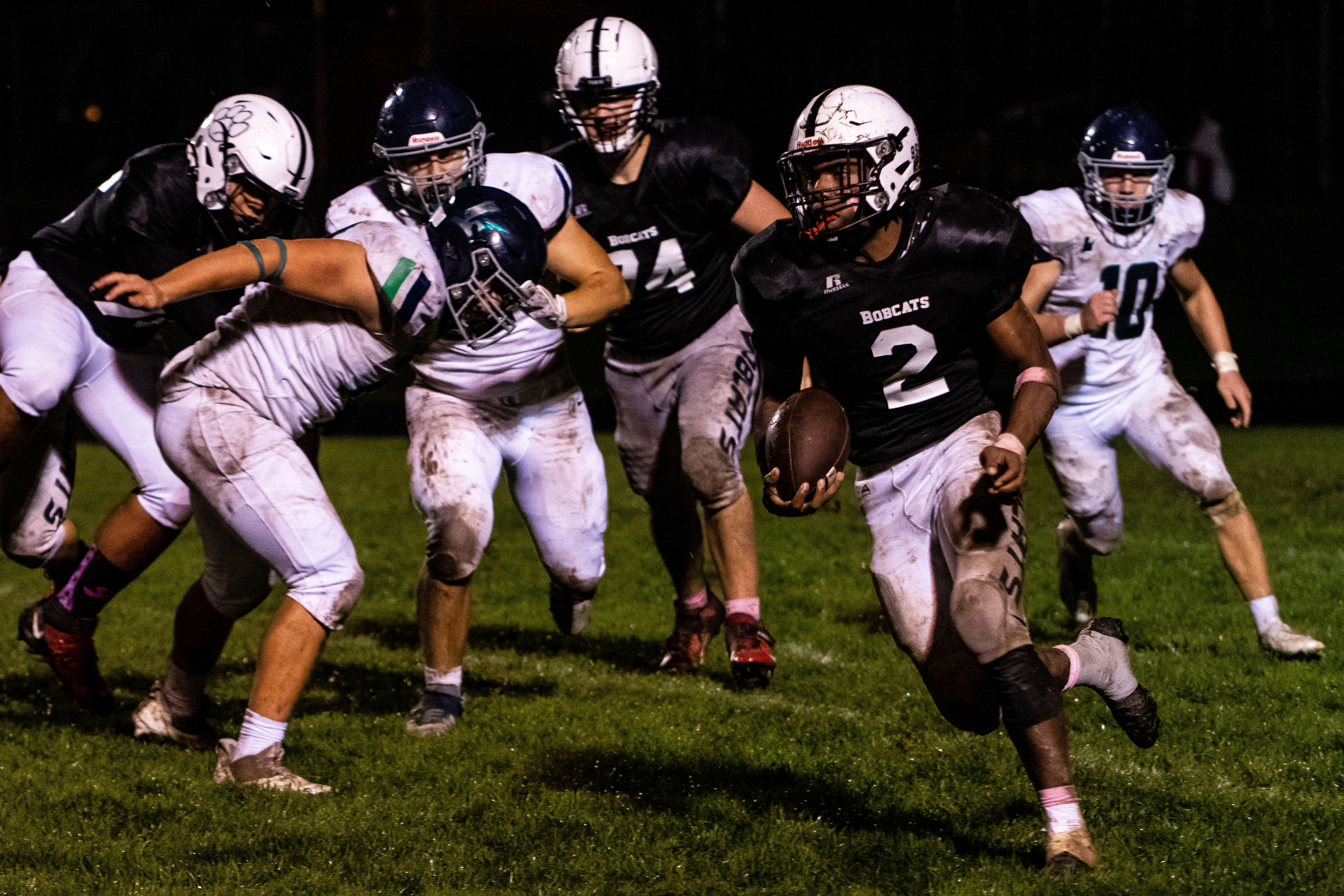 Grand Blanc defeats Lapeer to secure league title - mlive.com