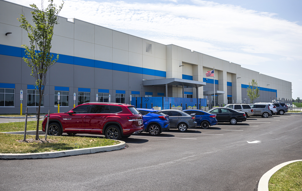 New 1.8 million square-foot Walmart distribution center in Franklin ...