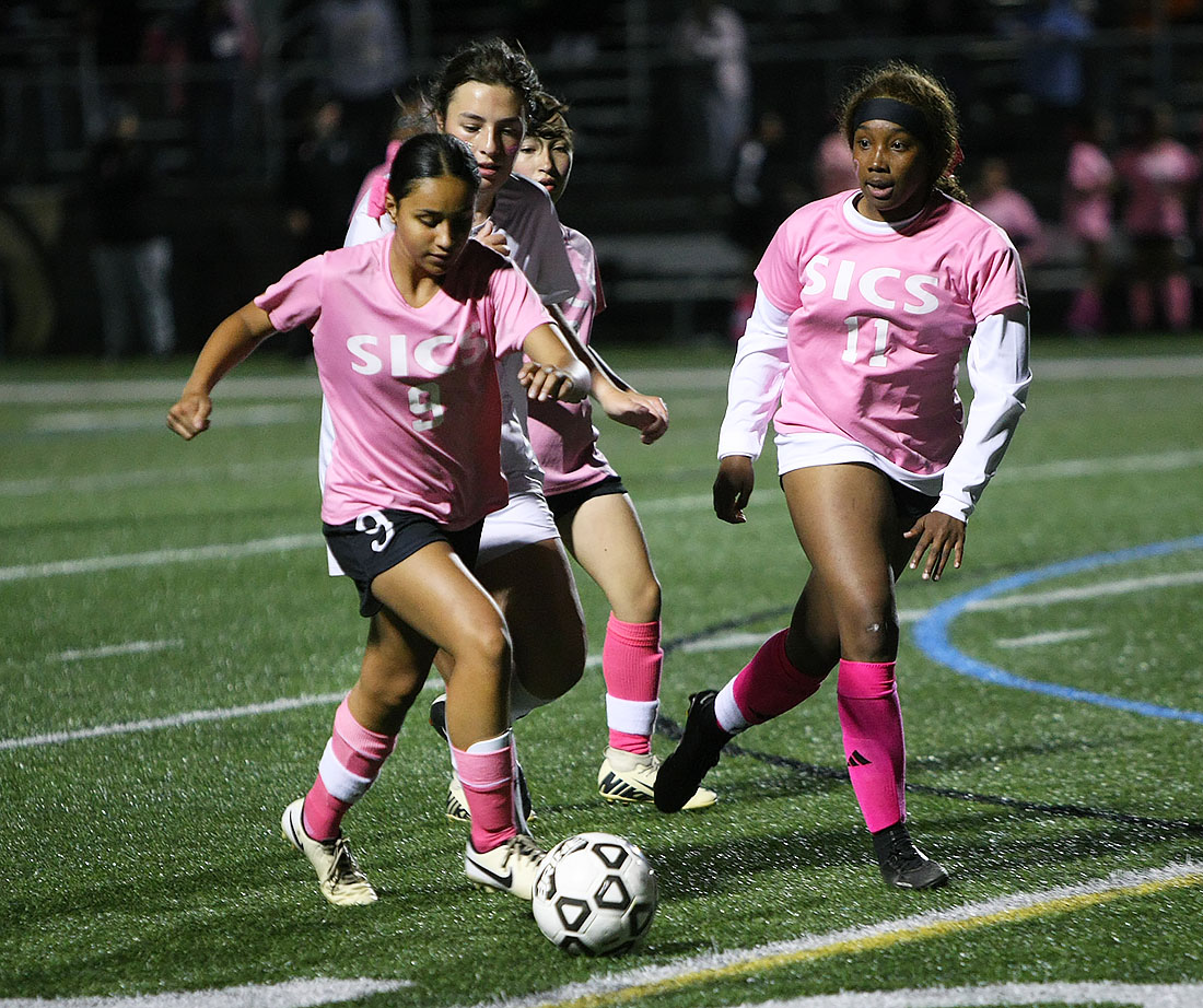 Hopkins Academy vs Springfield International Charter girls Soccer 10/9 ...