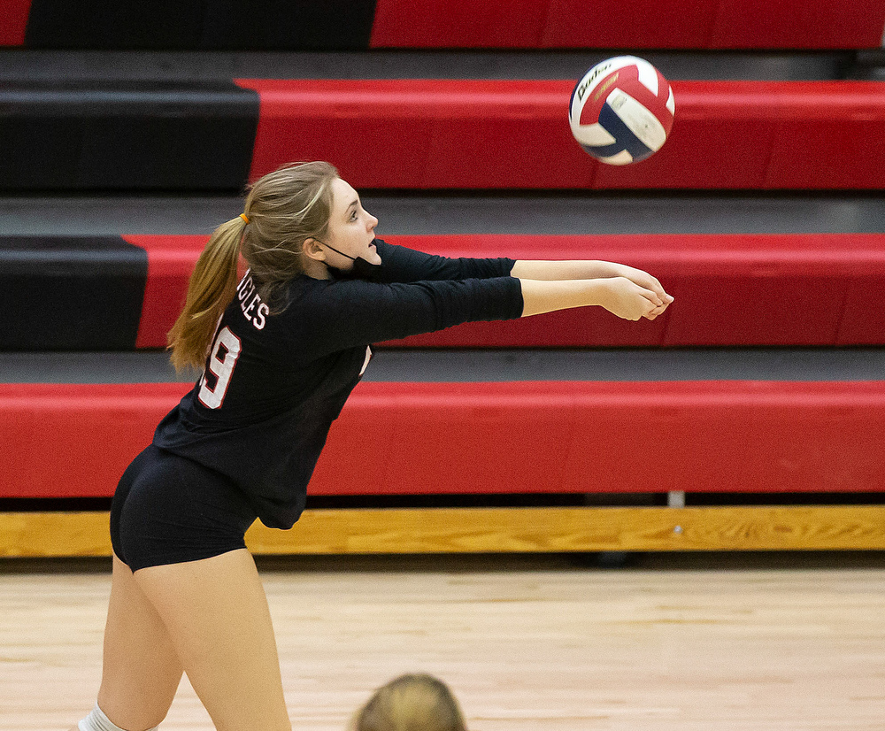 Cumberland Valley defeats Wilson 3-1 in District 3-4A girls high school volleyball semifinal ...