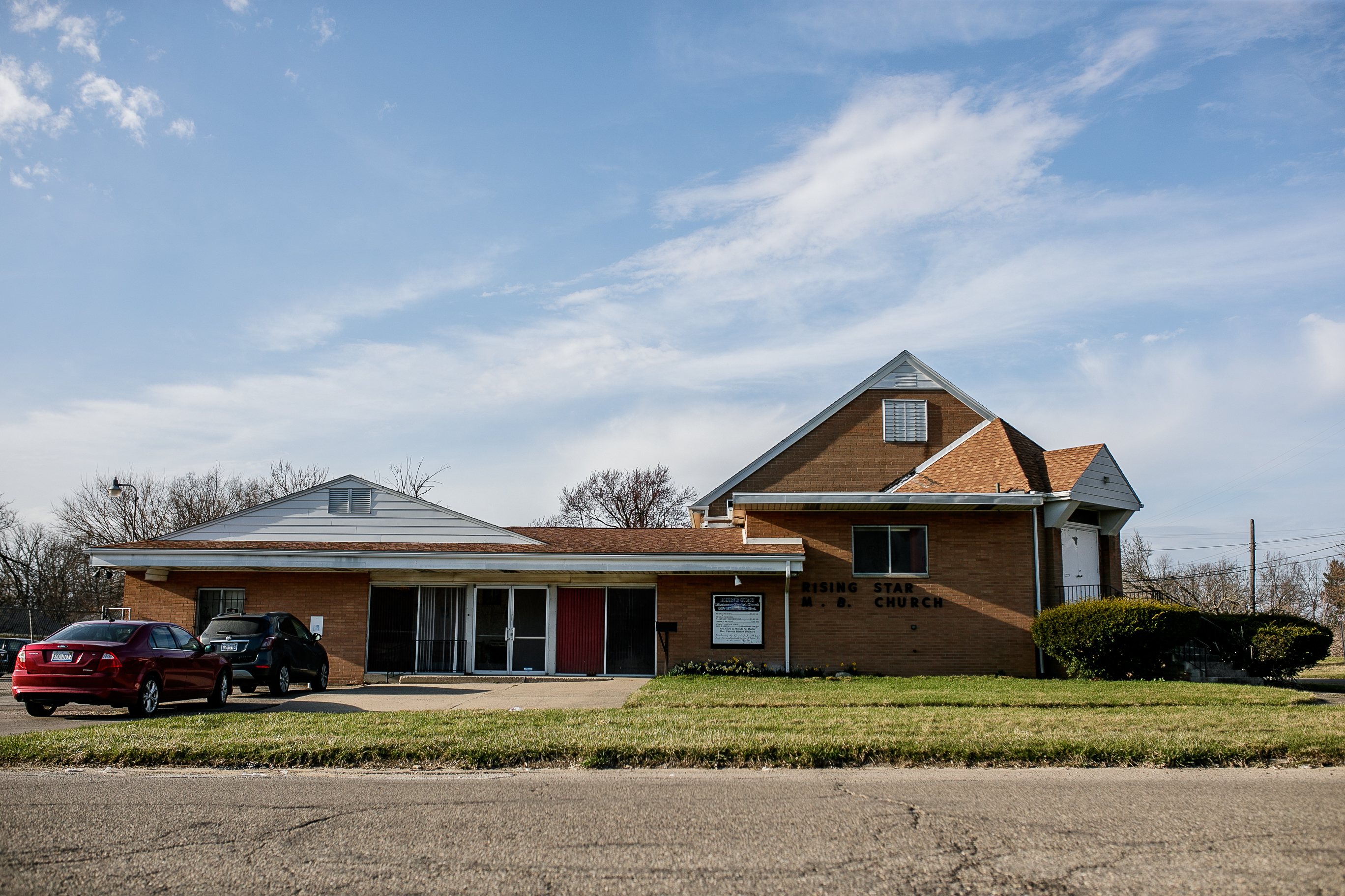 Town Hall meeting at Rising Star Church after Flint residents alleges ...
