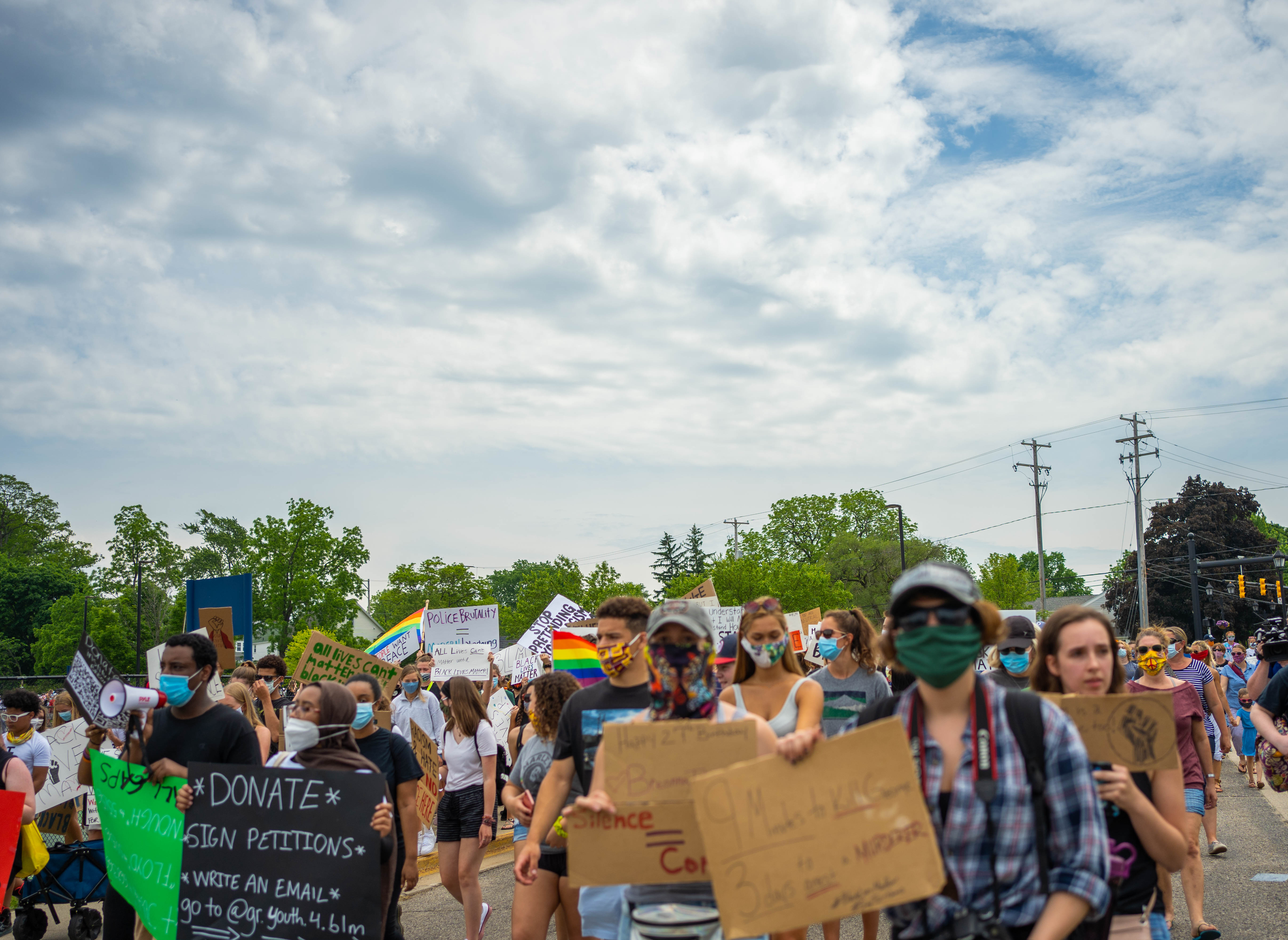 Grand Rapids area students protest police brutality - mlive.com