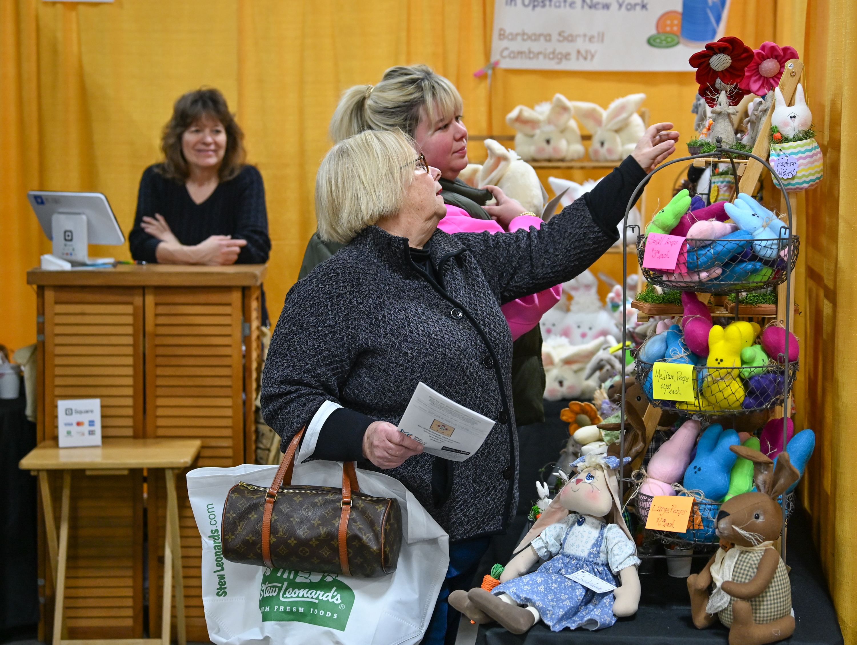 New, old vendors make Old Deerfield Spring Sampler shopping destination ...