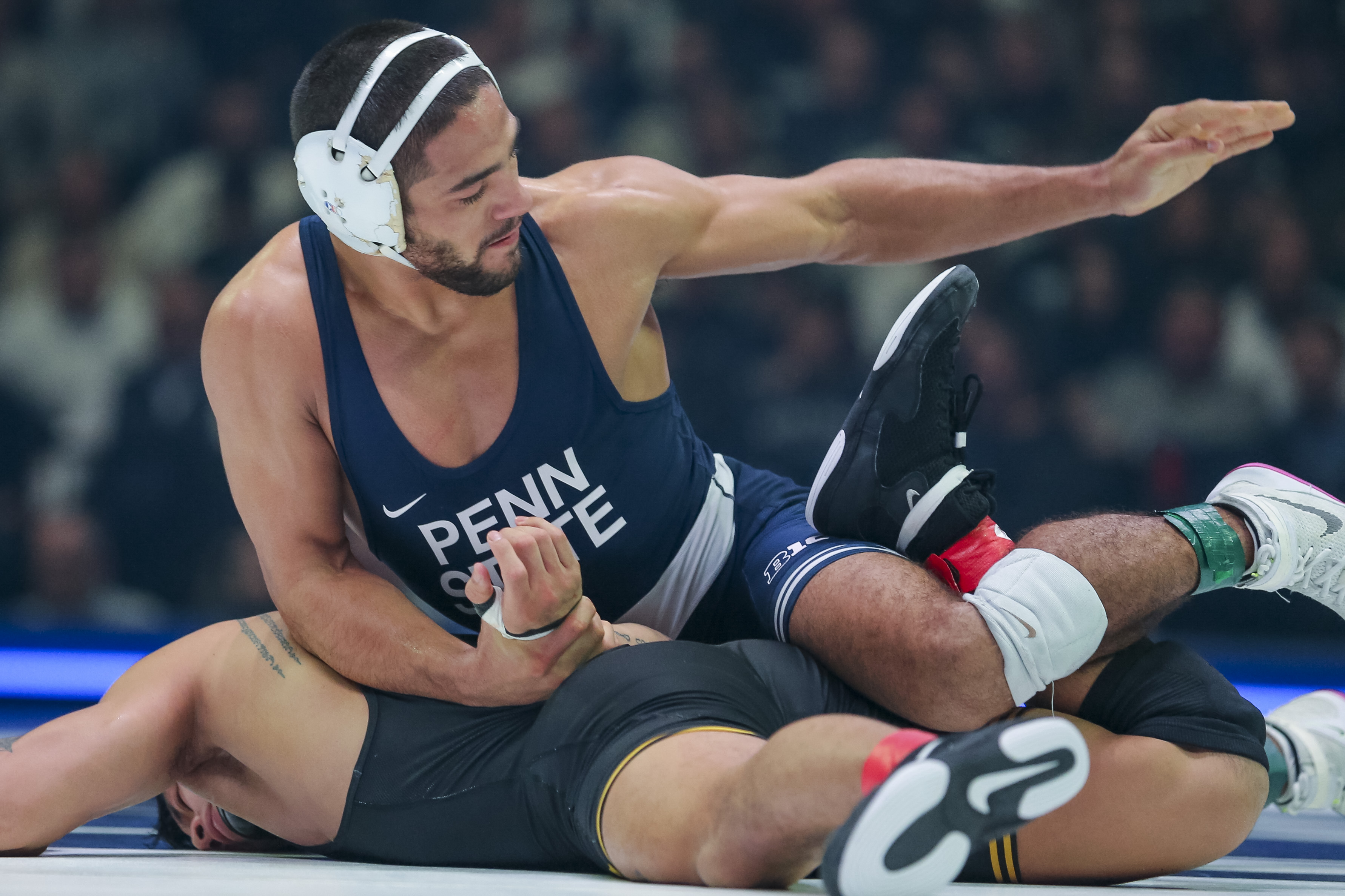 Penn State vs Iowa wrestling - pennlive.com