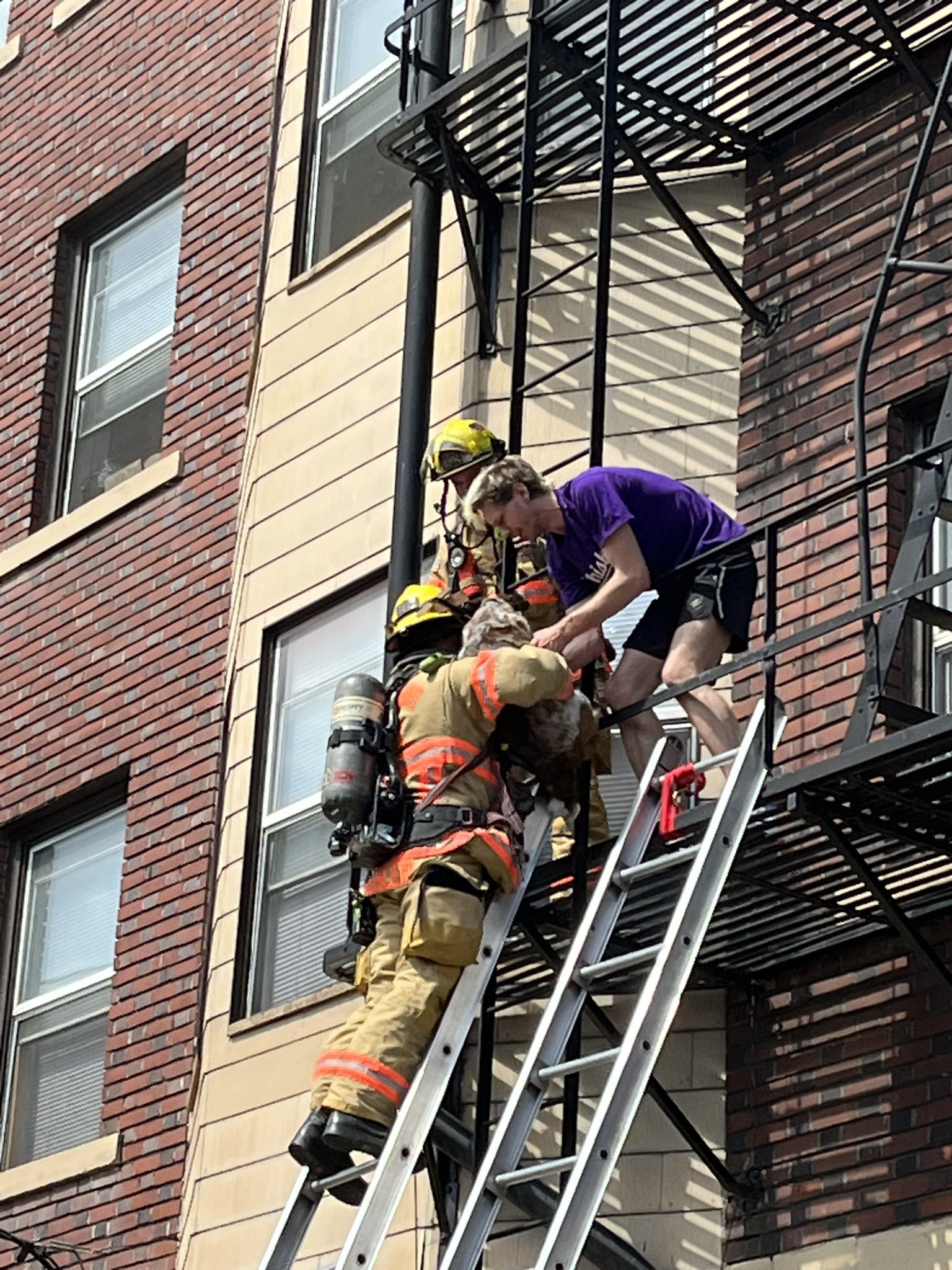Apartment fire in southwest Portland - oregonlive.com