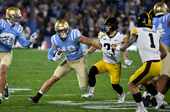 Cleveland Browns choose LB Carson Schwesinger during the second round ...