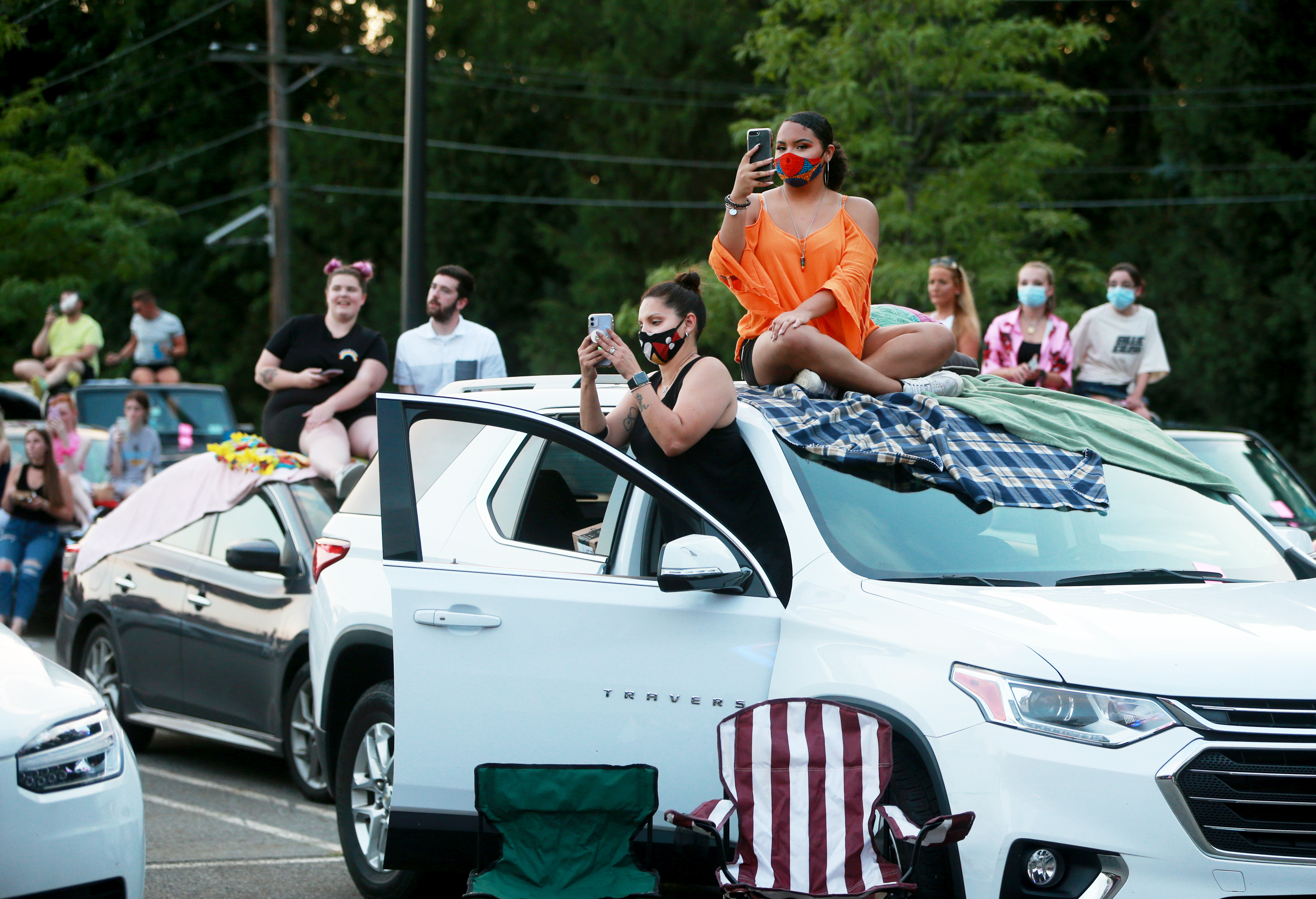Drive 'N Drag show dresses up parking lot - nj.com