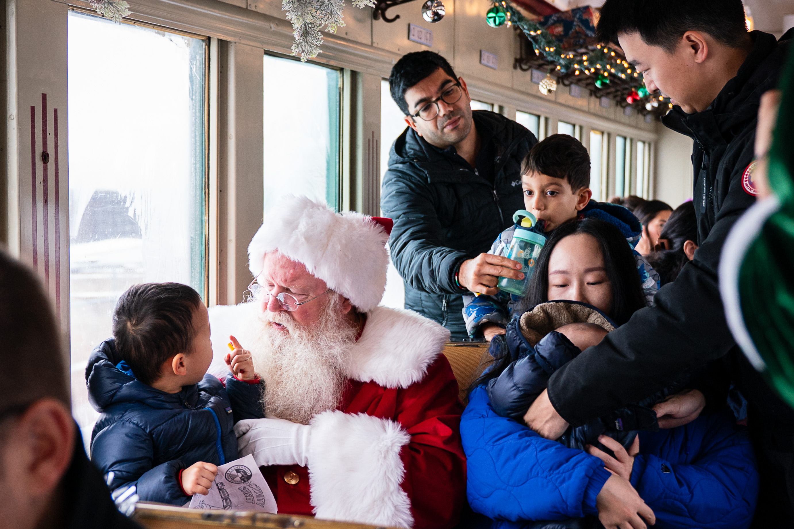 Santa comes to Coopersville for the railway's annual Santa Train ...