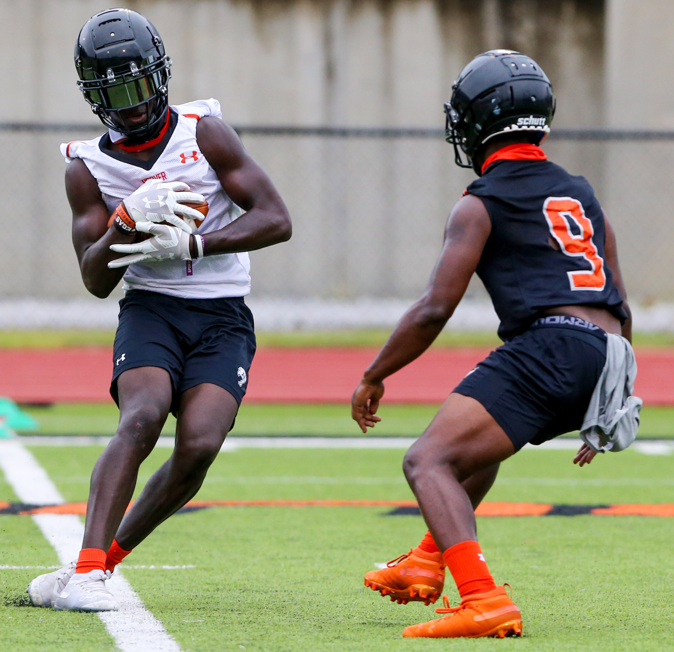 Hoover football workout - al.com