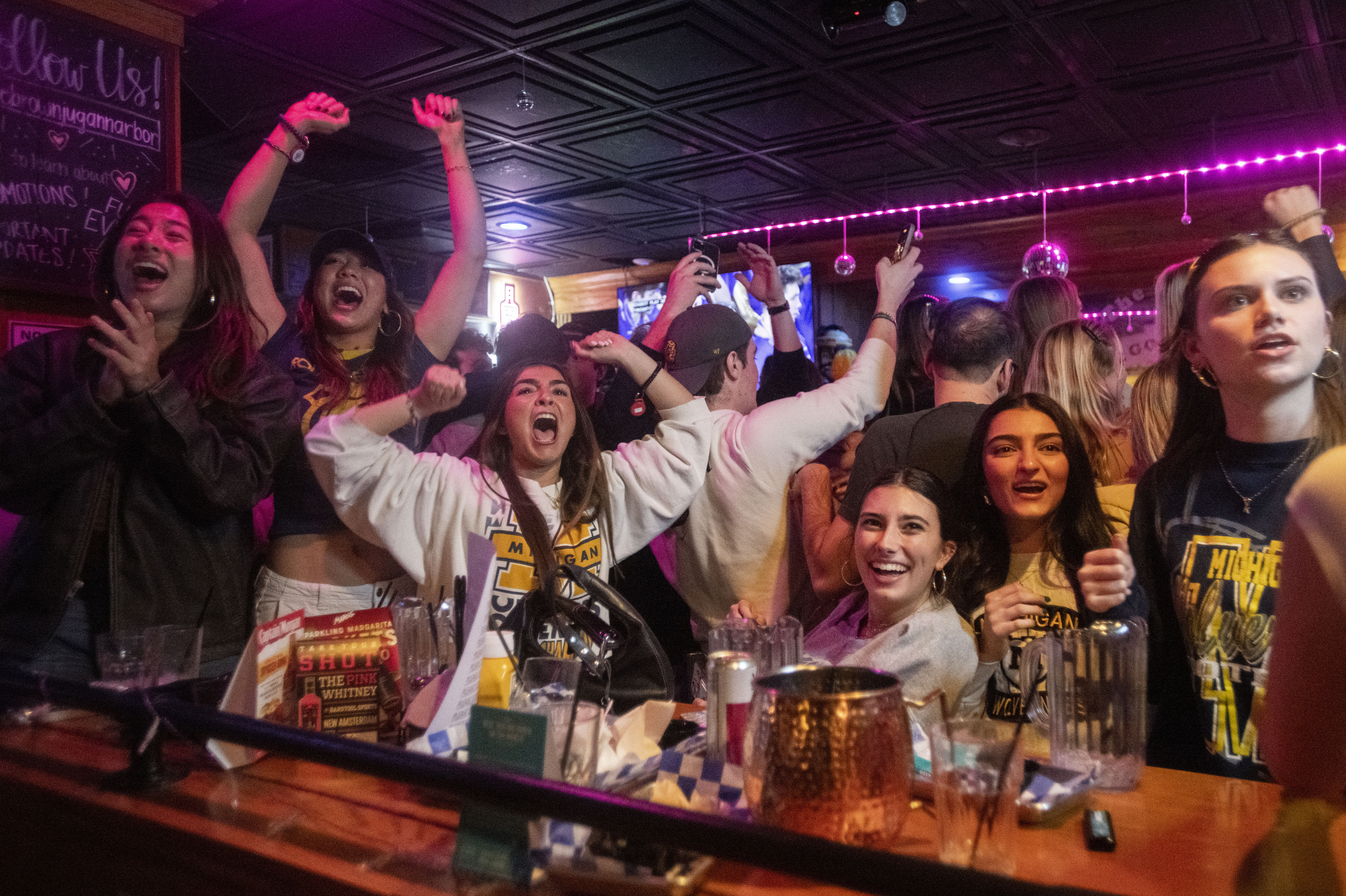 Michigan football fans watch national championship game from Ann Arbor ...