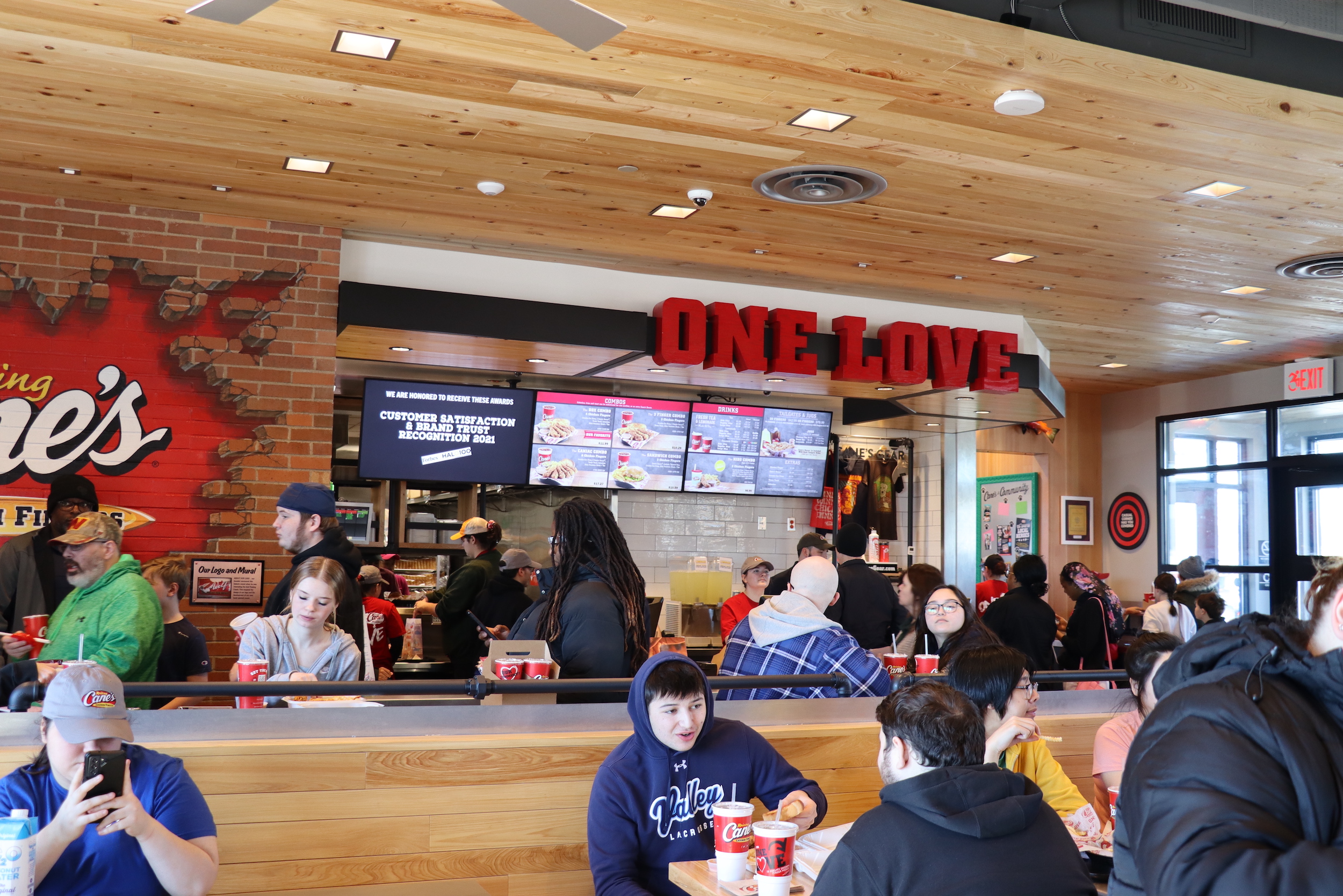 Raising Cane's opens in Enfield, Connecticut - masslive.com