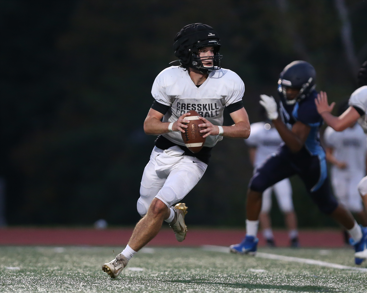 Football: Waldwick defeats Cresskill 26-13 in NJSIAA Scrimmage - nj.com