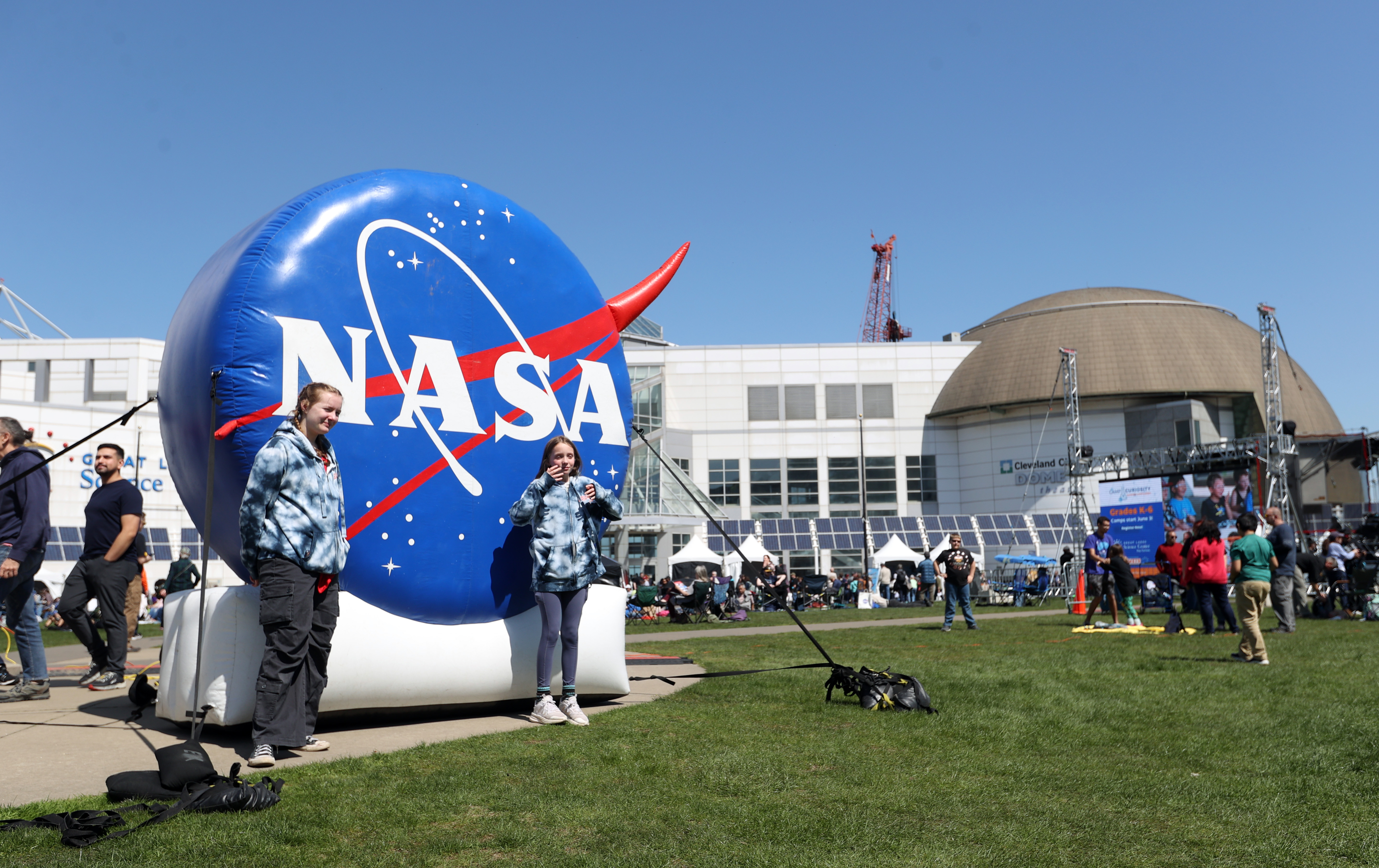 75 photos from Cleveland's total solar eclipse, April 8, 2024 ...