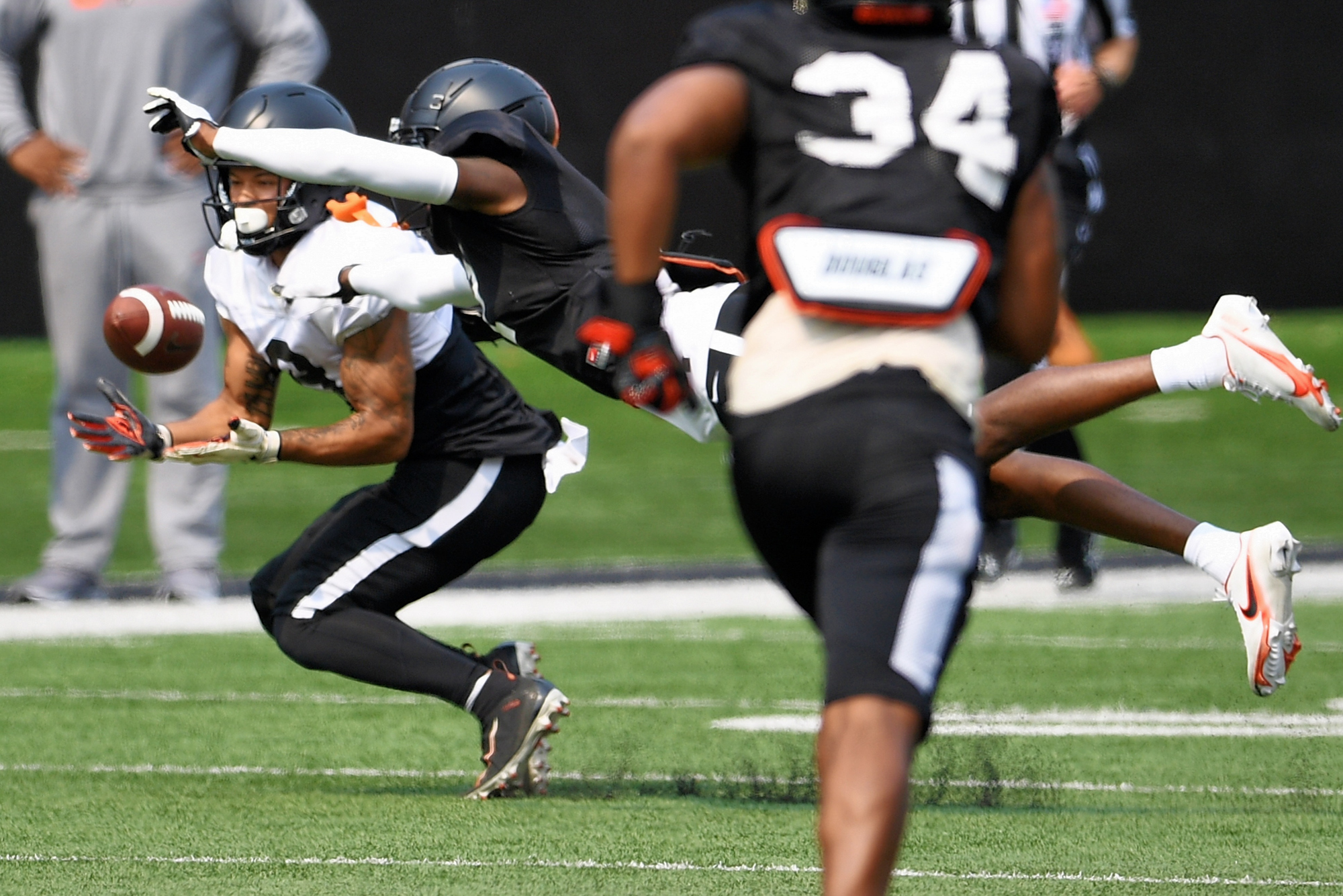 Oregon State football scrimmage, Aug. 14, 2021 - oregonlive.com